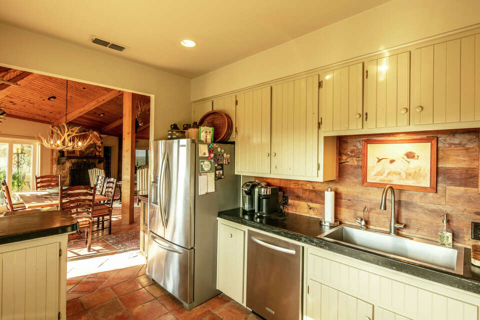 Massive Texas ranch with 54 wind turbines lists for $39M