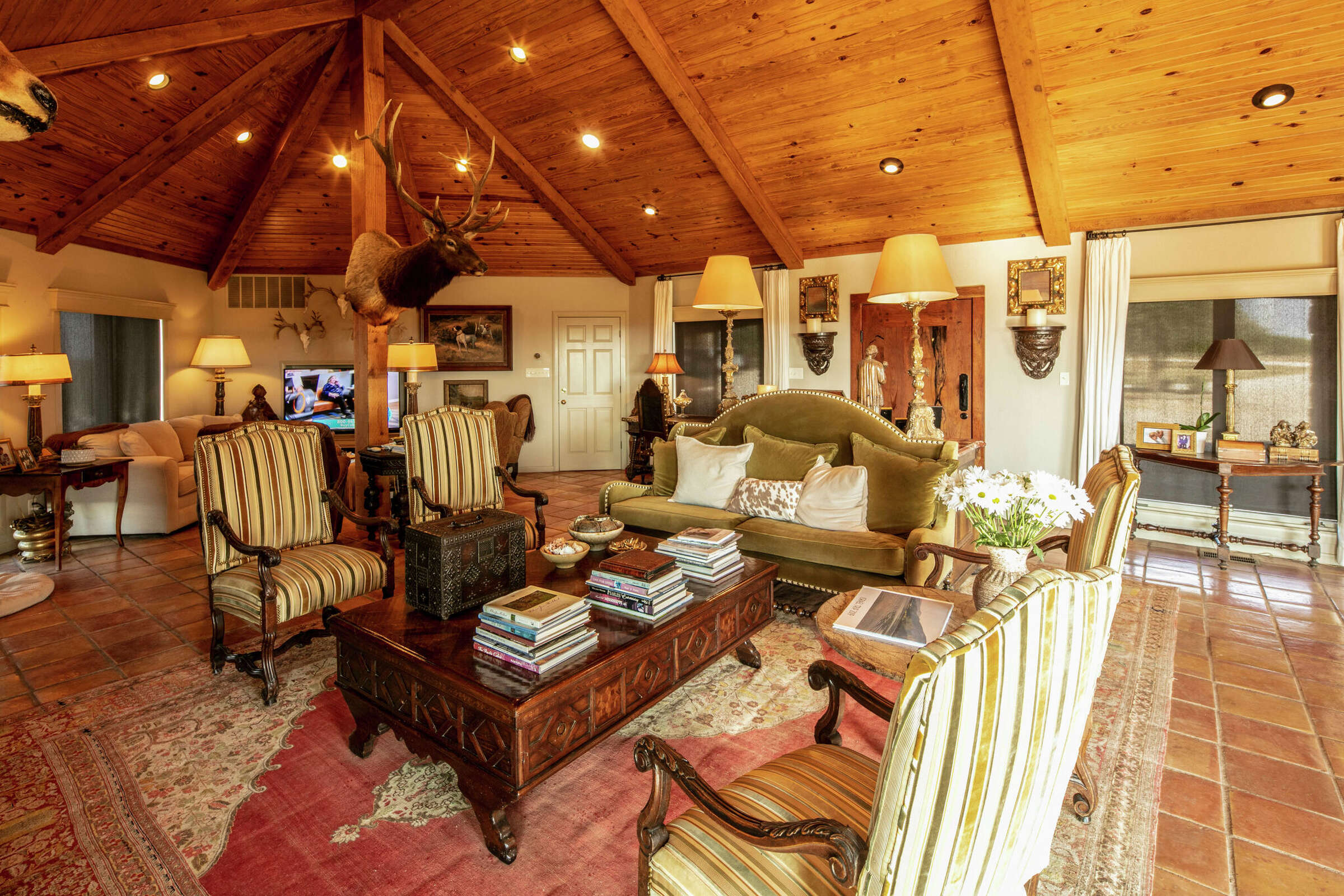 Massive Texas ranch with 54 wind turbines lists for $39M