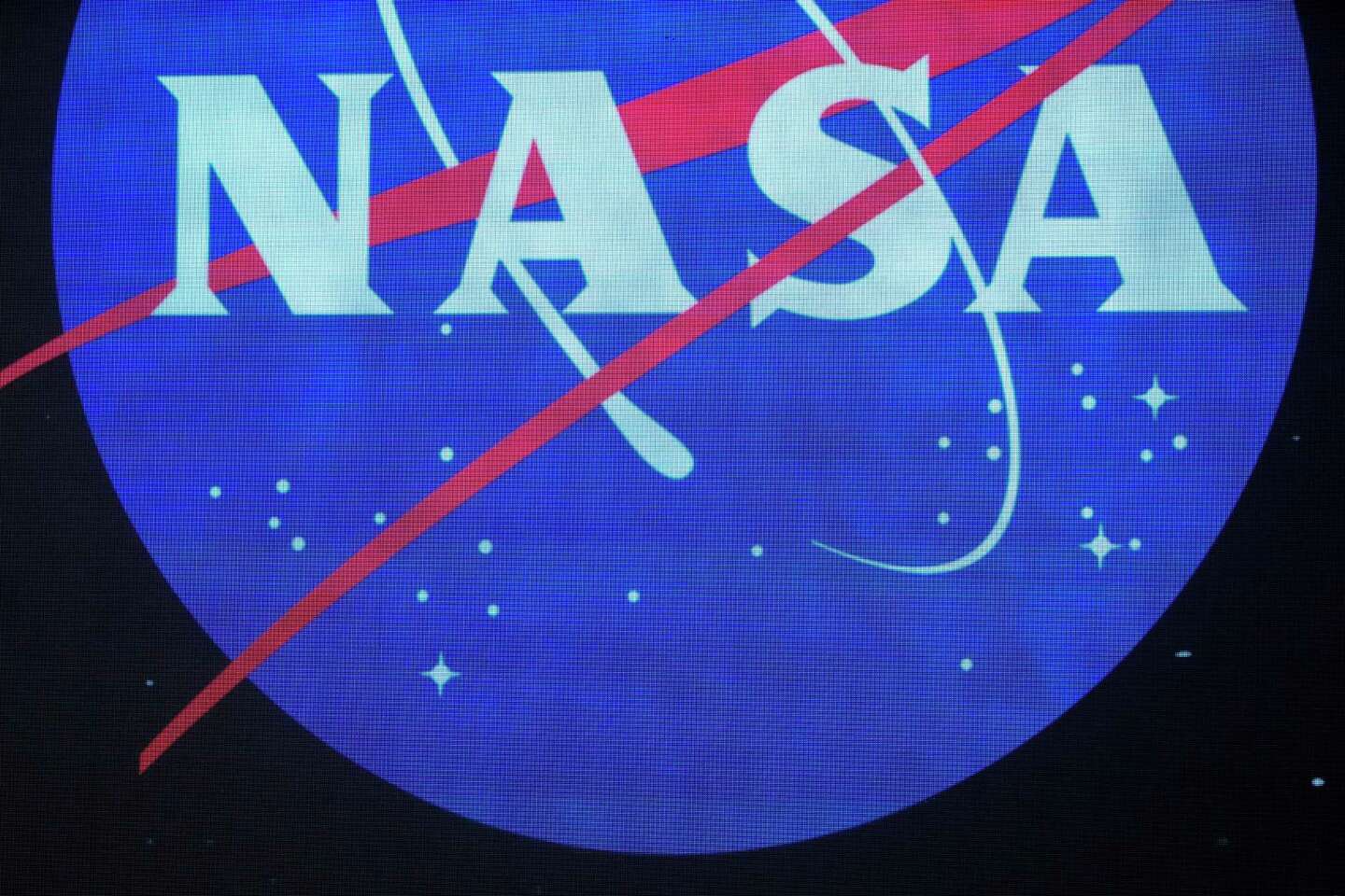 NASA names astronaut Andre Douglas to Artemis II backup crew