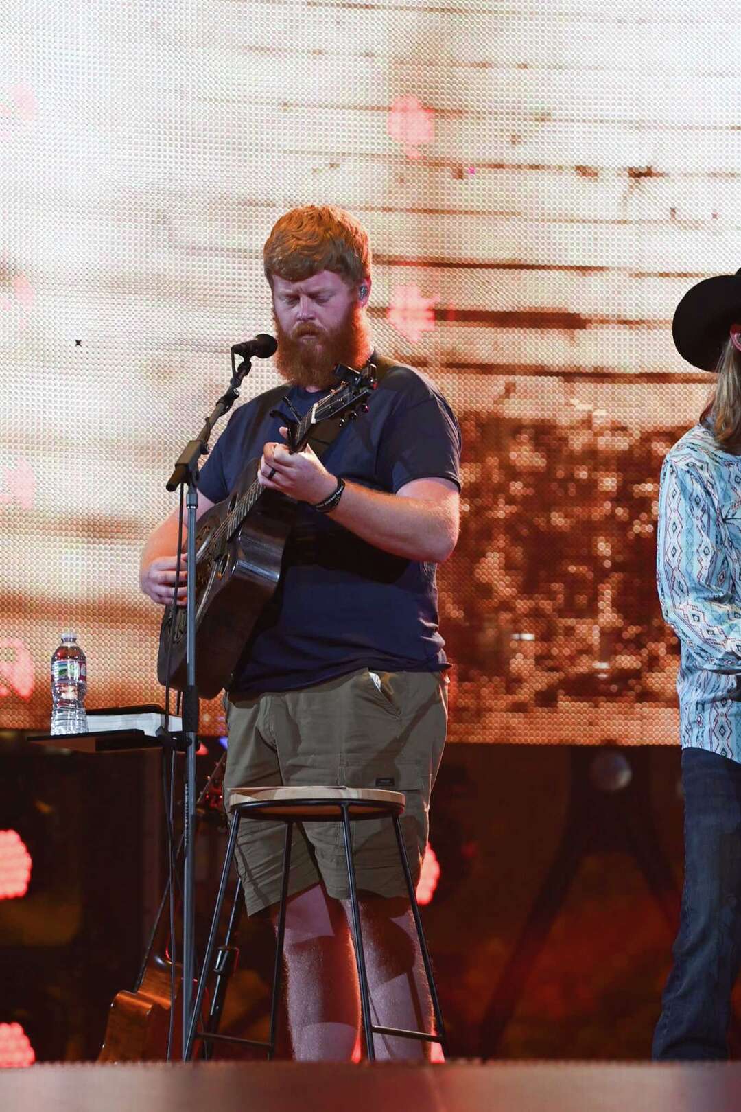 Houston Rodeo review: Oliver Anthony looks beyond 'Rich Men' viral hit
