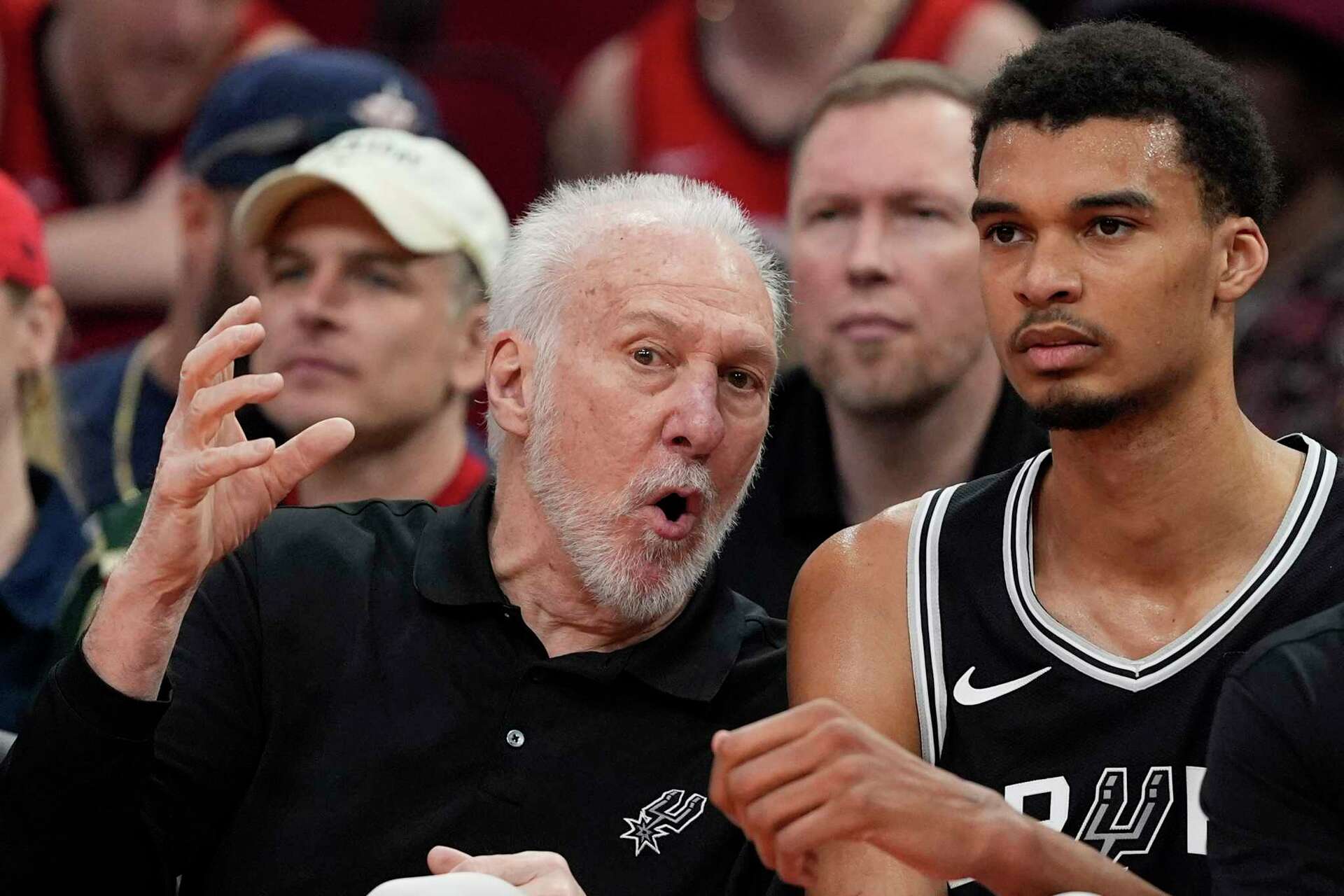 Popovich took 'long view' in decision to sit Wembanyama