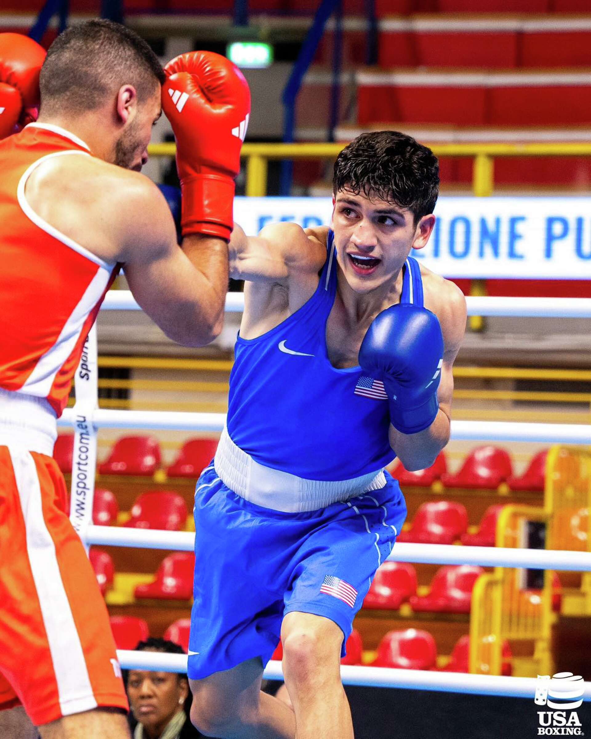 Former Laredo Olympic hopeful Emilio Garcia announces pro boxing debut