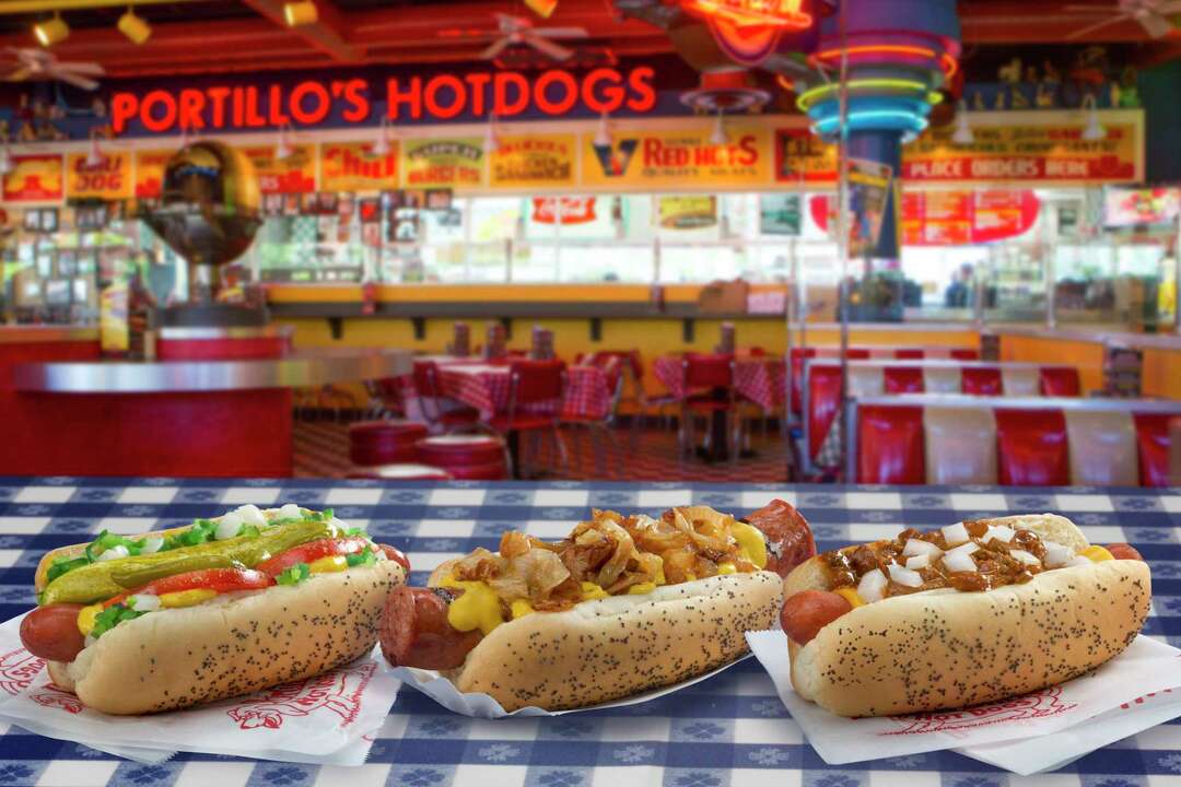 Portillo’s hot dogs chain opening in Houston area