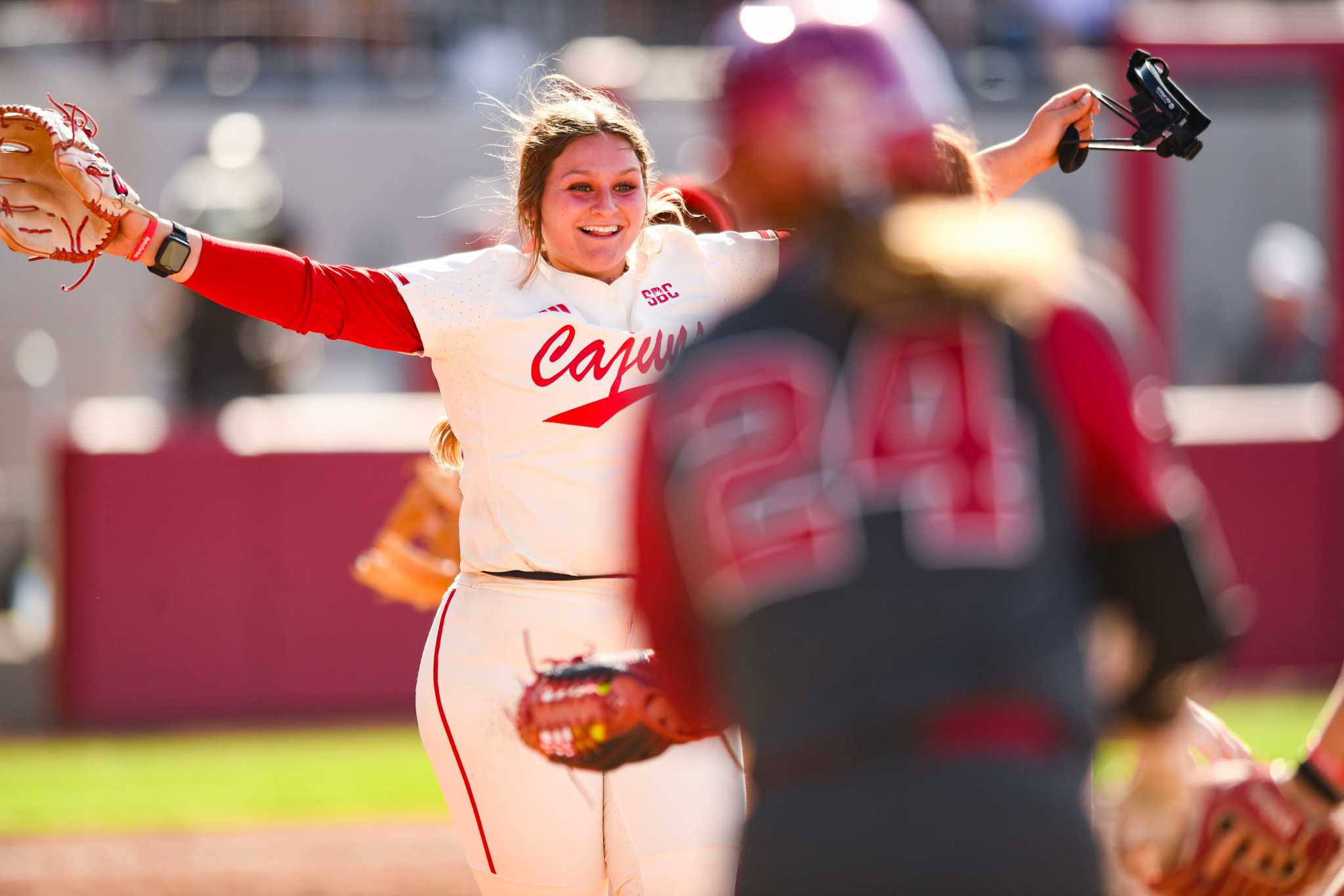 Oklahoma softball streak: Two Houston-area players led upset