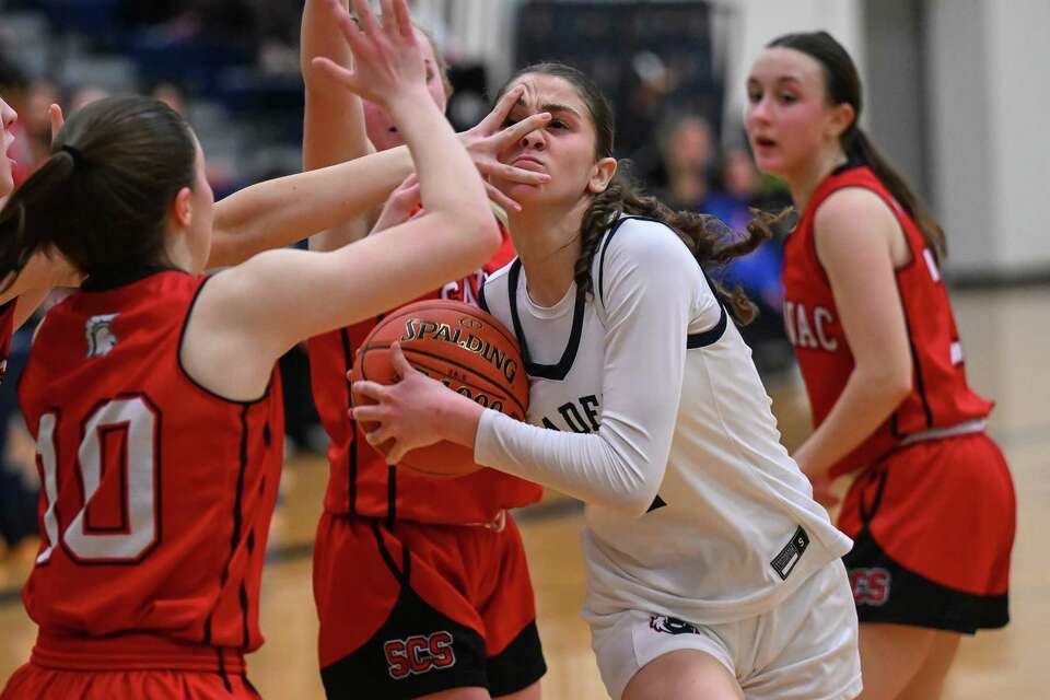 Albany Academy for Girls wins Class B regional vs. Saranac