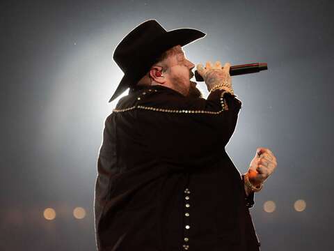 Houston Rodeo's bestselling shows 2024: JoBros, Los Tigres, Nickelback