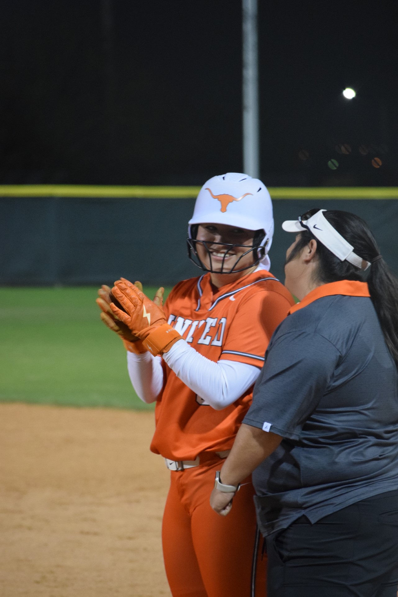 Softball roundup: March 6
