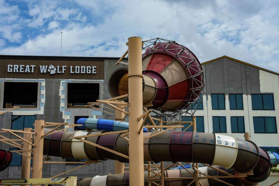 Great Wolf Lodge in Houston announces new opening date and new ride