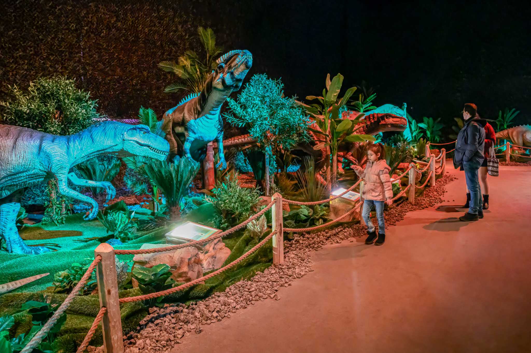 Video: Checking out Dinos Alive at the Schenectady Armory