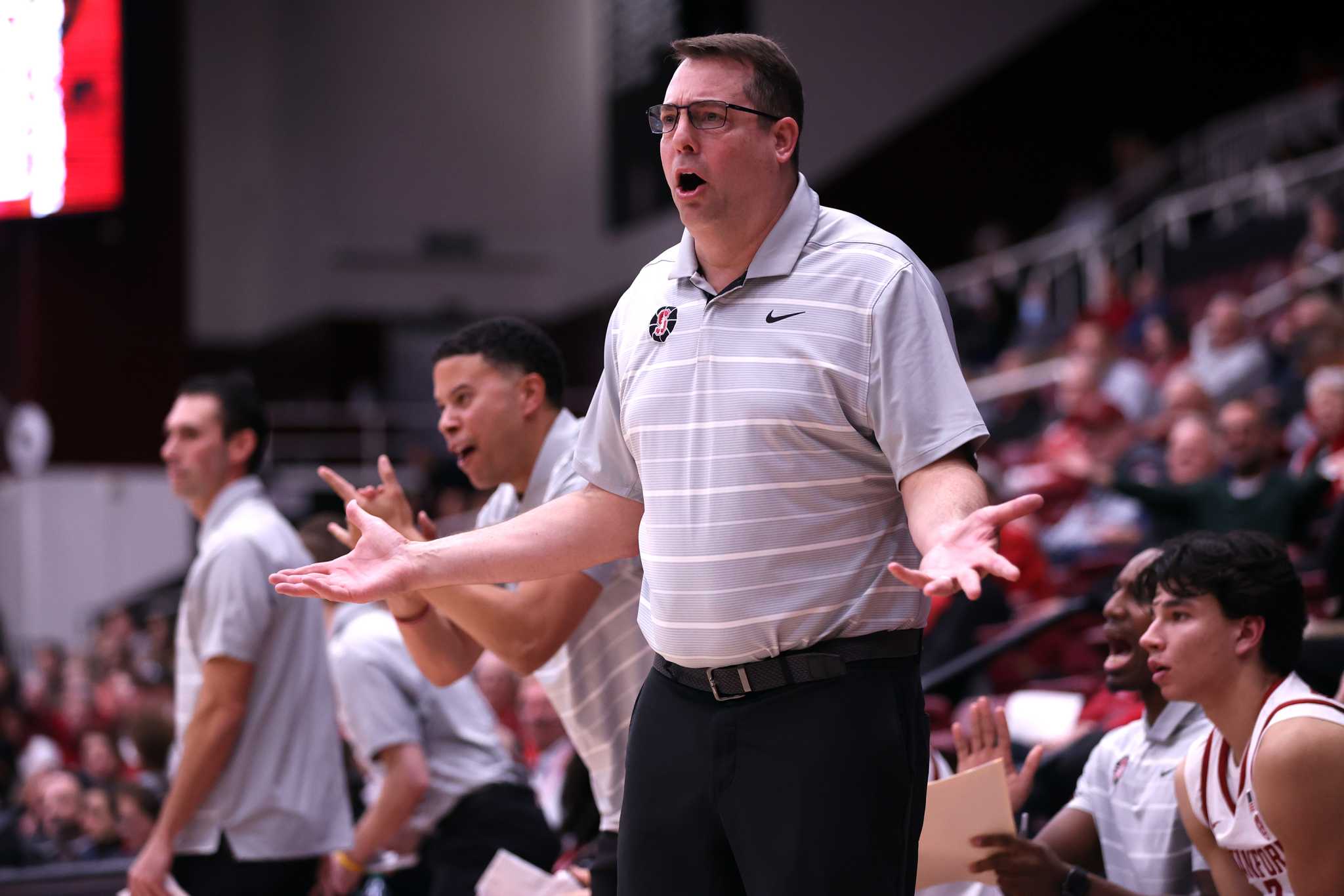 Stanford AD sees men’s basketball woes, promises ‘thorough evaluation’