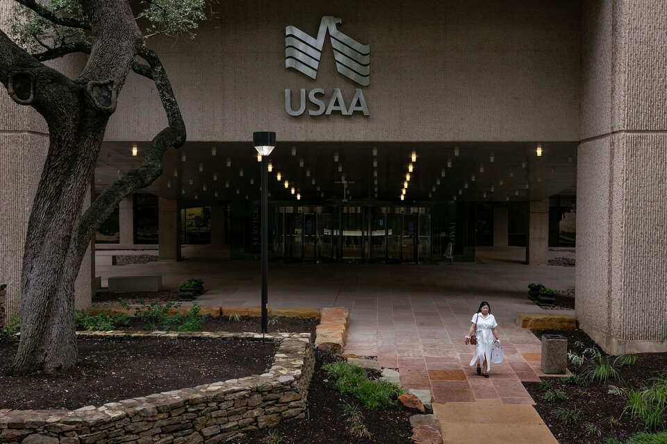 USAA Bank President Paul Vincent leaving after about 3 years