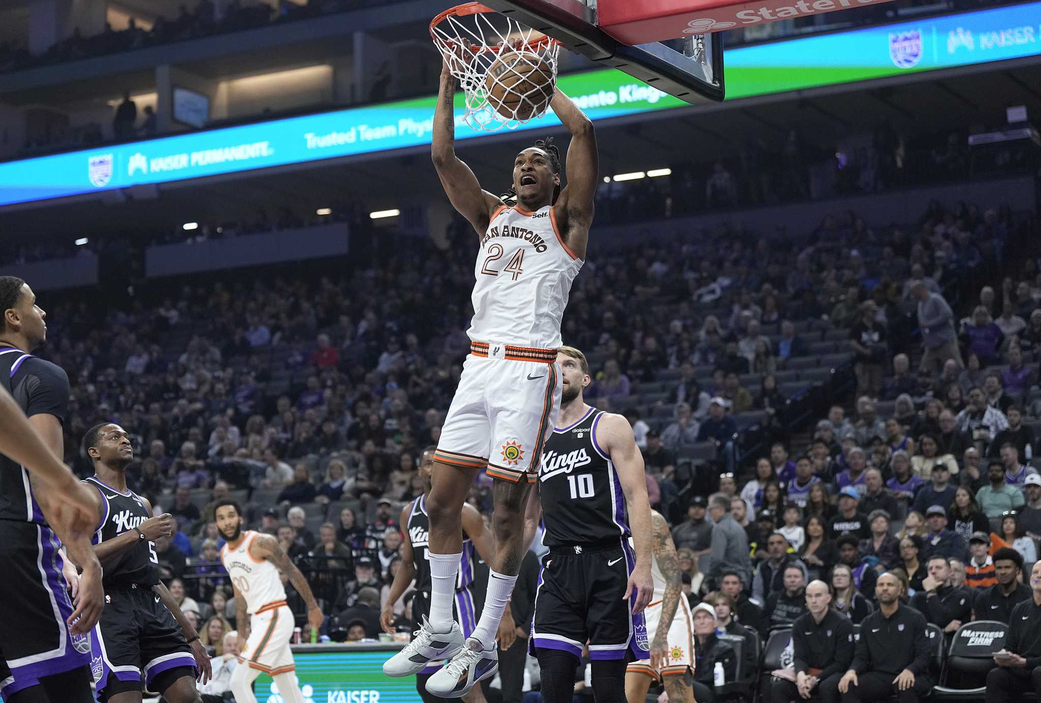 San Antonio Spurs: What’s fueling Devin Vassell’s recent hot streak