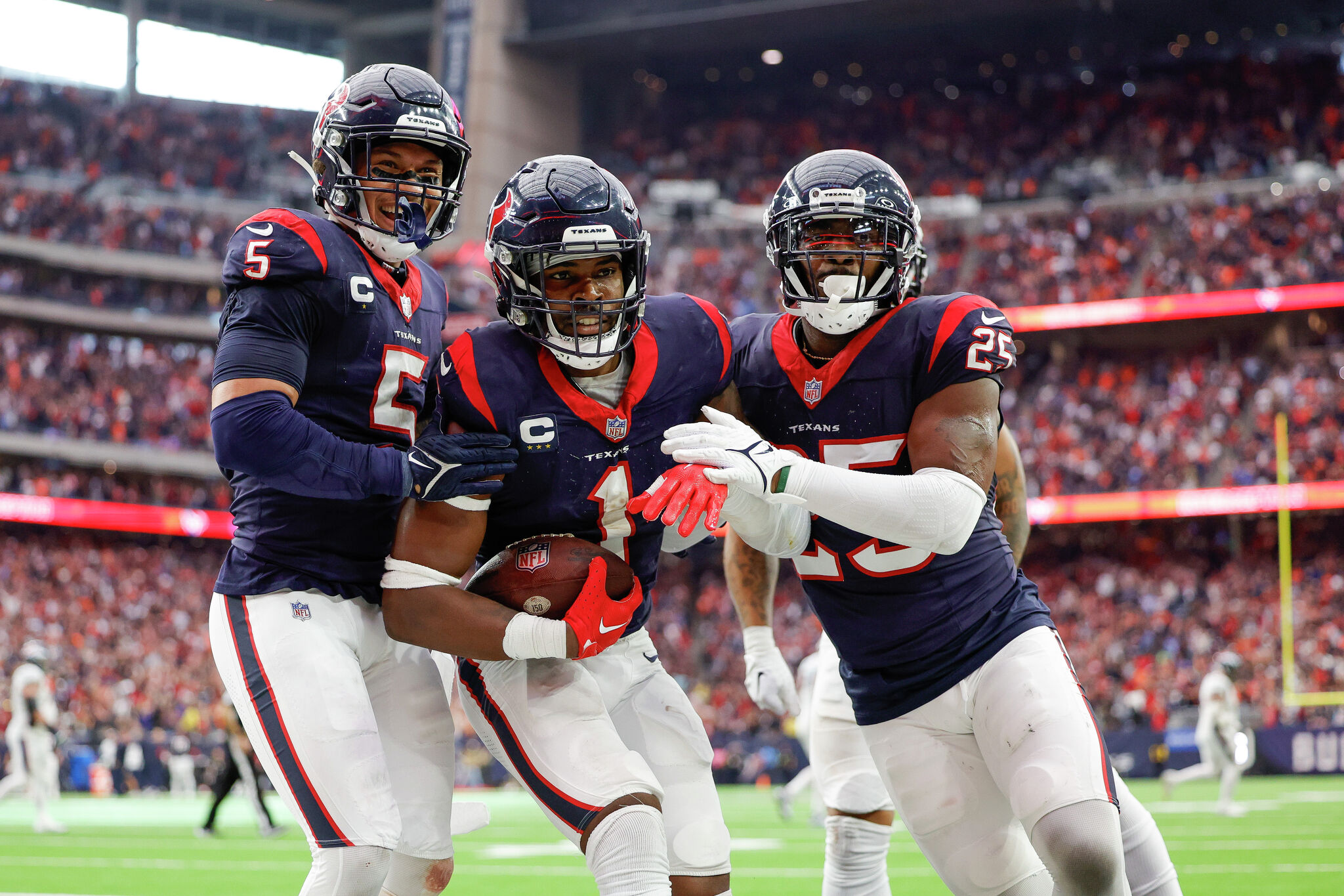 Why recent free agency developments could impact Texans' plans