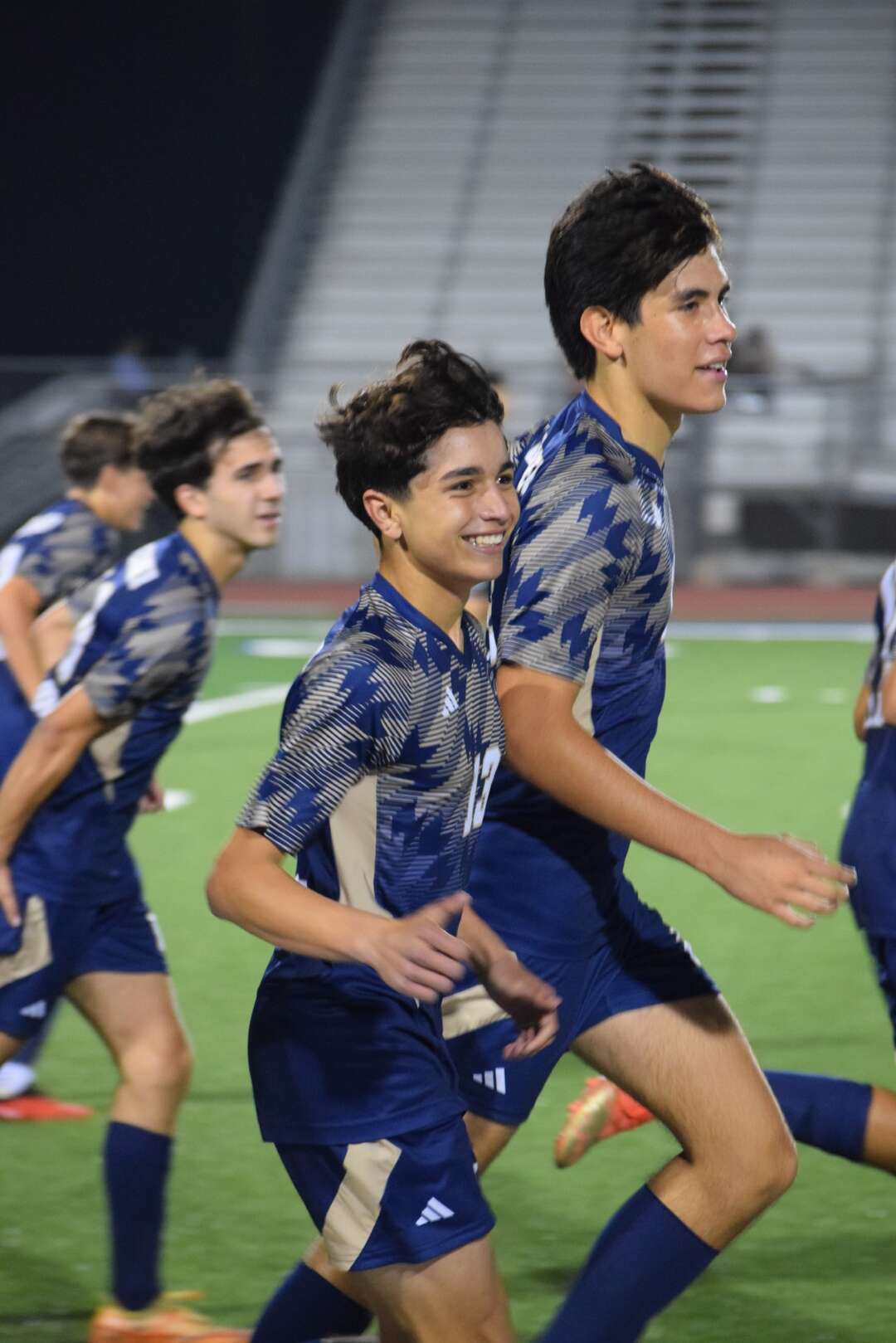 An unexpected moment for Laredo Alexander's Leonardo Alvarez