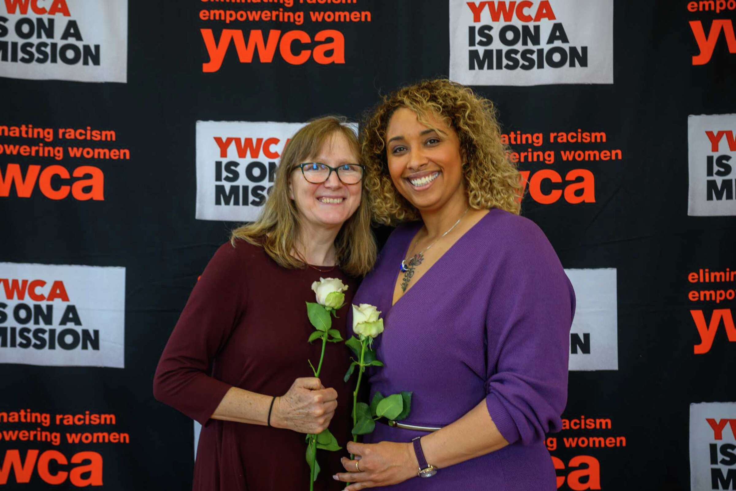 YWCA delivers comfort through Bread & Roses