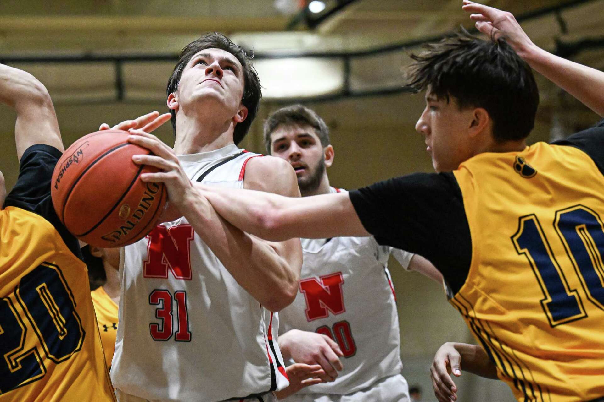Late rally by West Genesee ends Niskayuna's boys' basketball season
