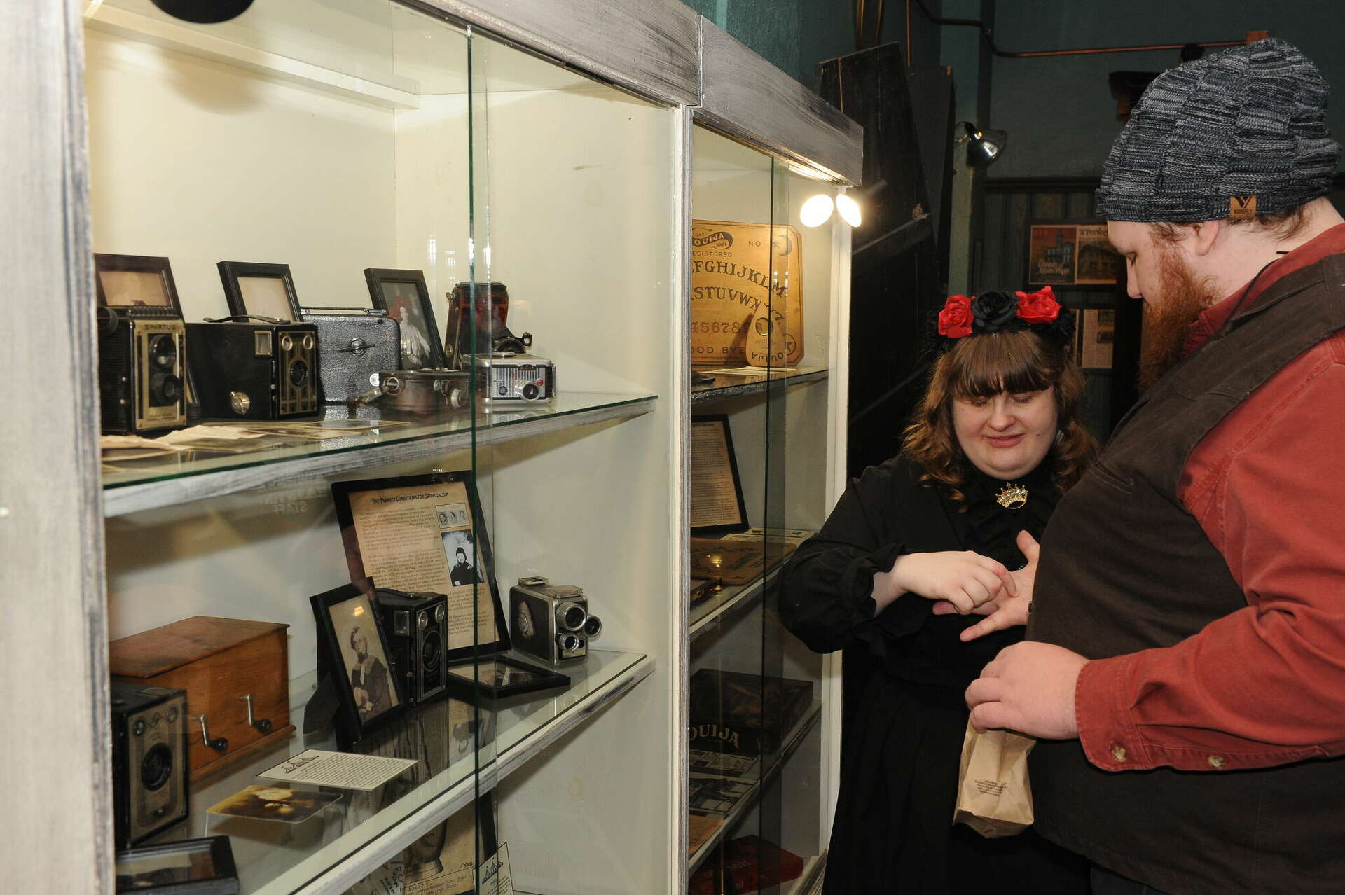 Alton museum reopens with displays of unique oddities