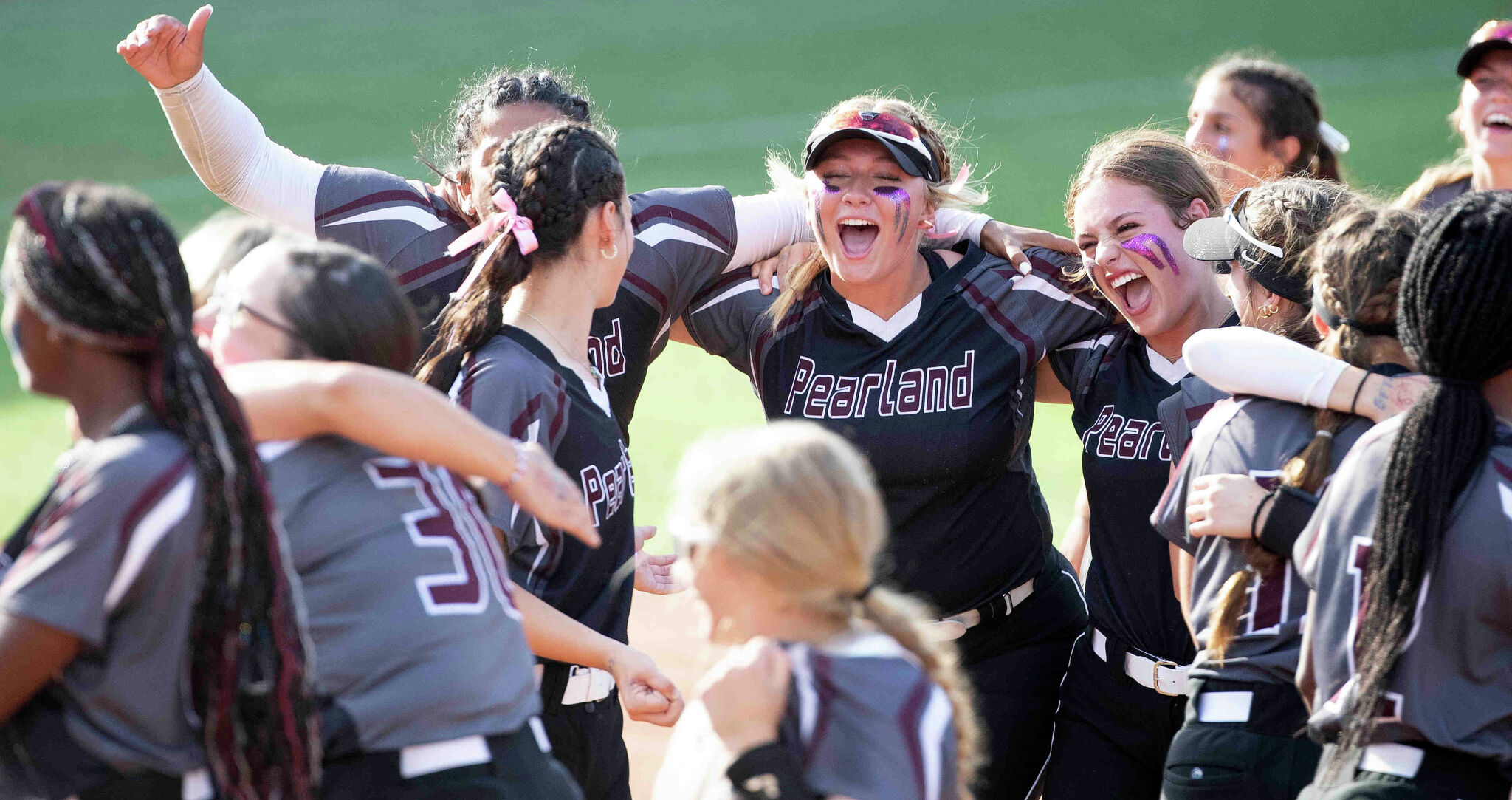 Pearland Lady Oilers softball team has impressive 2-week run
