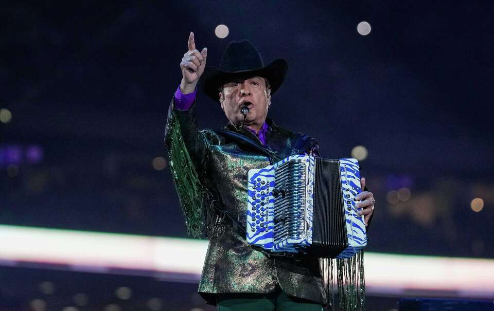 Houston Rodeo's bestselling shows 2024: JoBros, Los Tigres, Nickelback