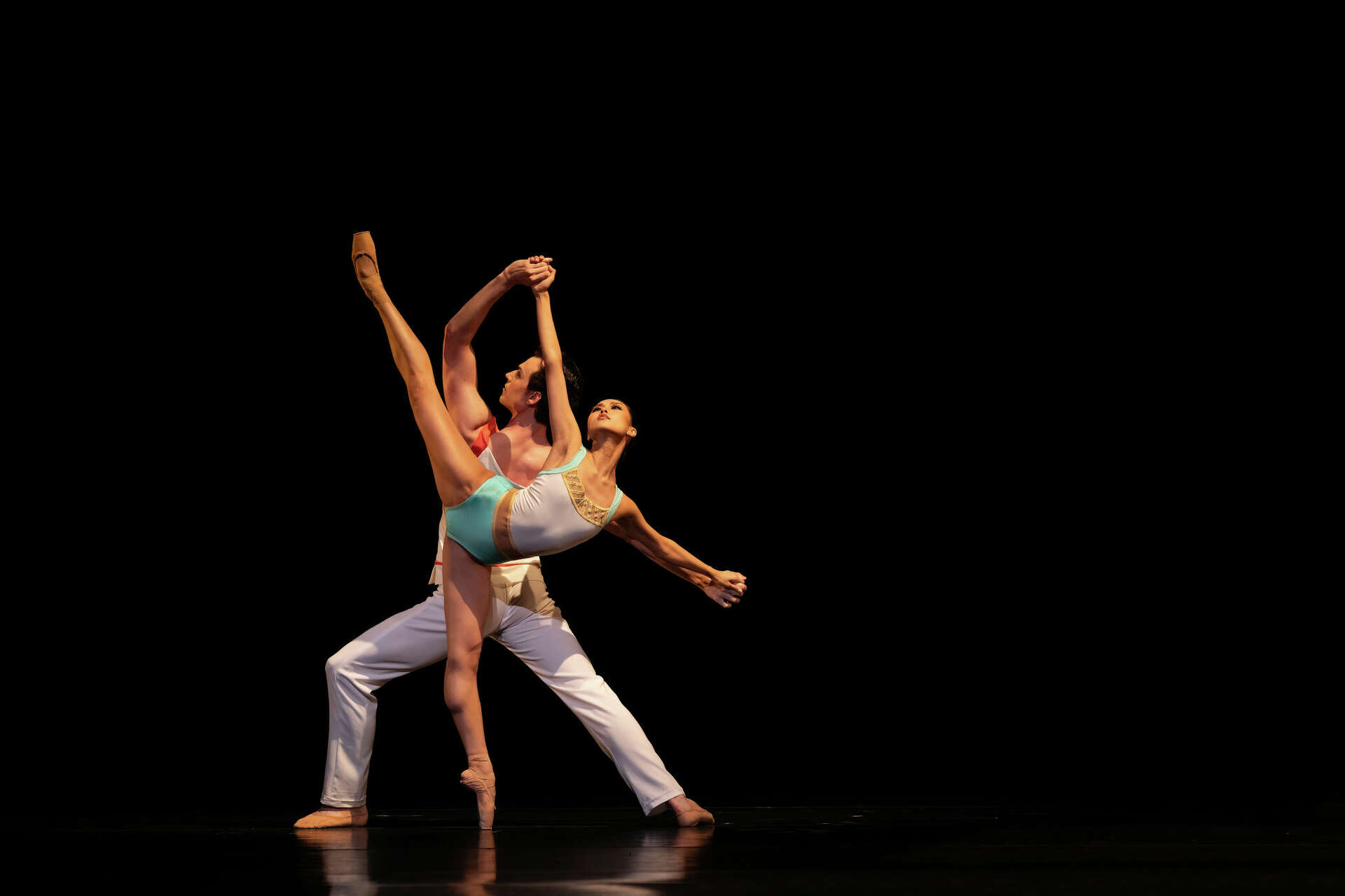 Houston Ballet 'Bespoke' program features three fresh, exciting works