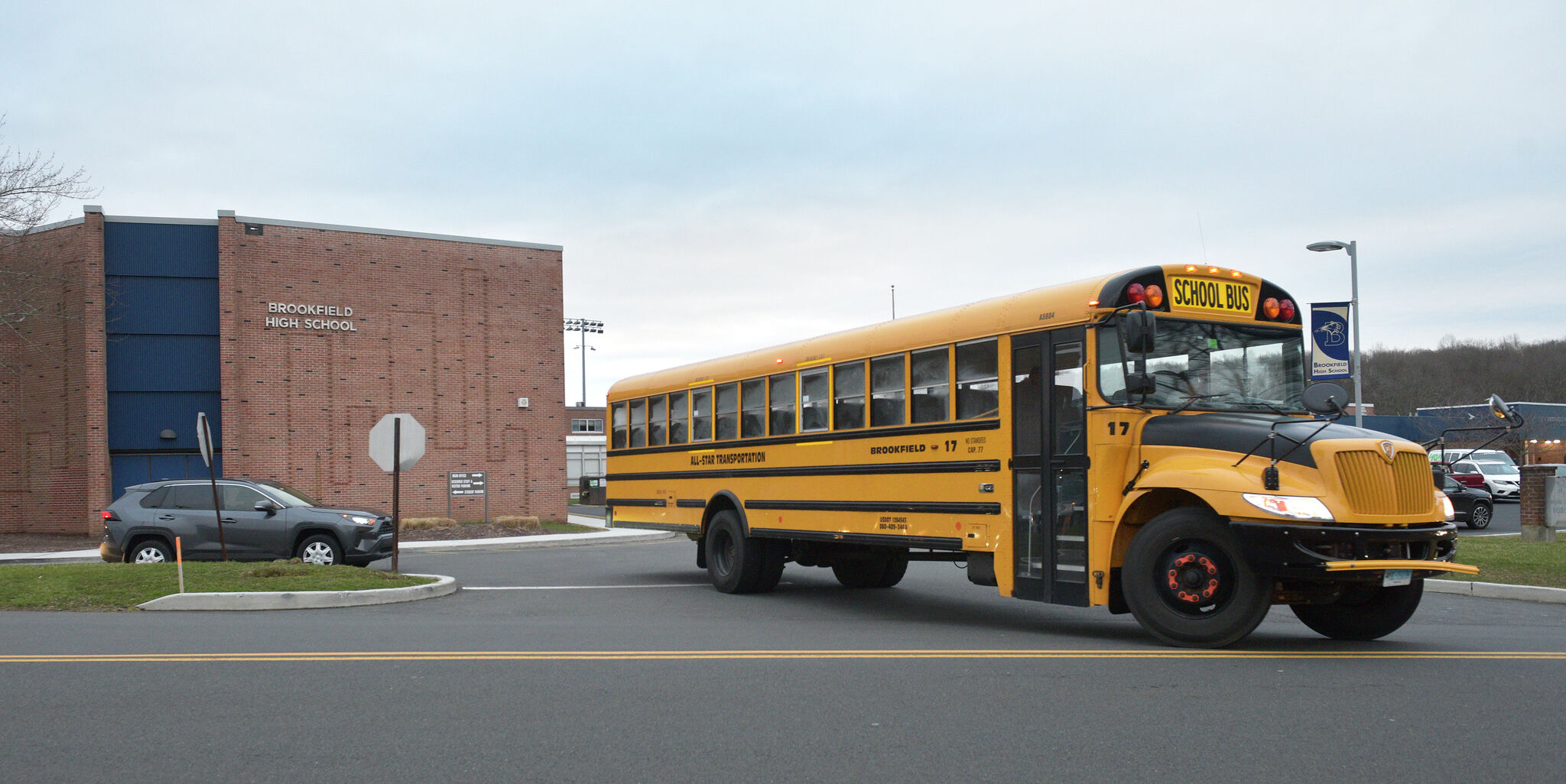 Brookfield cellphone tower proposed near high school