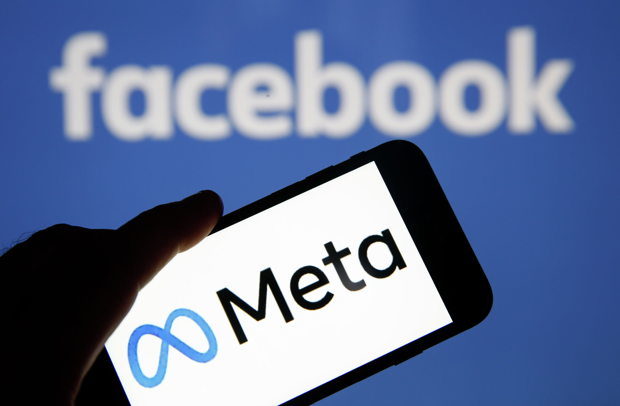 Meta commits to renewable energy with Missouri solar project