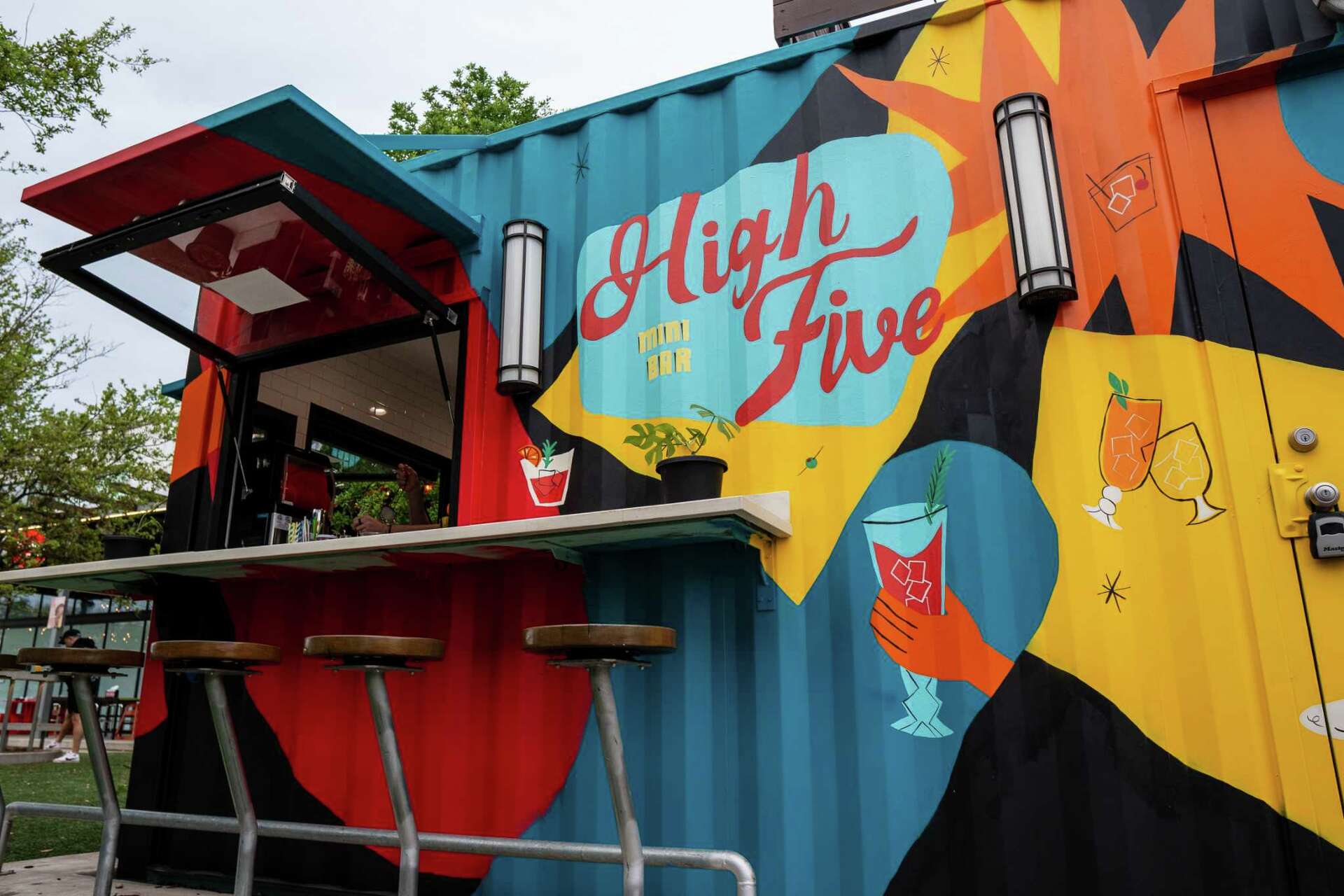 New Houston bar High Five Mini Bar opening in shipping container