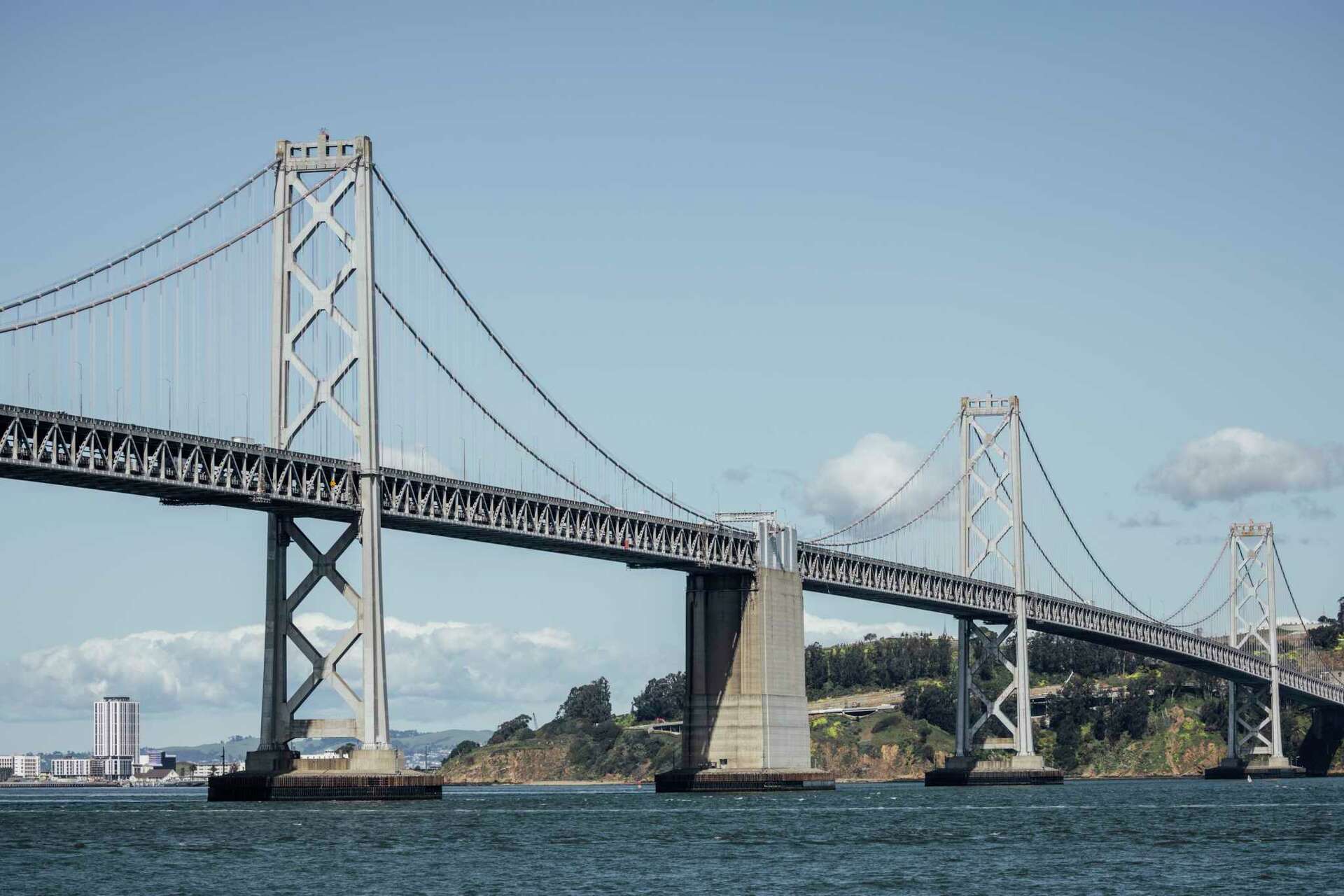 CHP seizes 16 cars after massive Bay Bridge sideshow