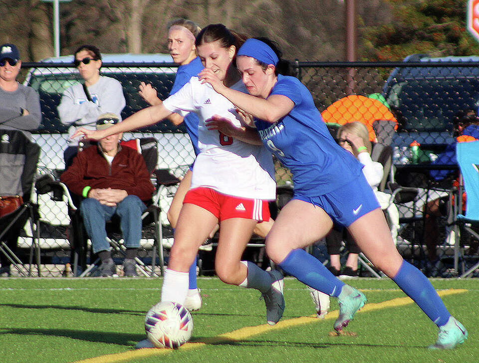 Springfield blanks Marquette 3-0 in Metro Cup Showcase