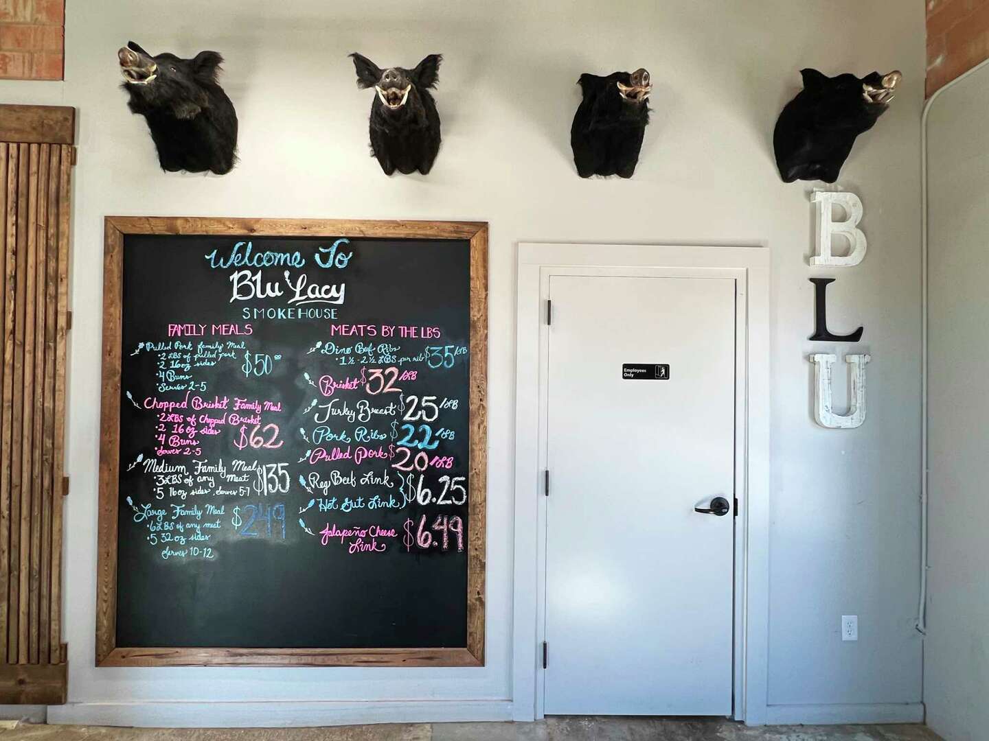 Review: Blu Lacy Smokehouse barbecue worth a trip to Castroville