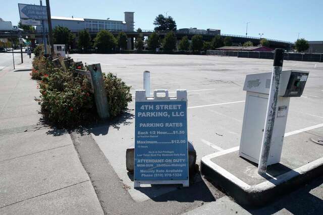 Controversial Berkeley shellmound burial site to be returned to Ohlone