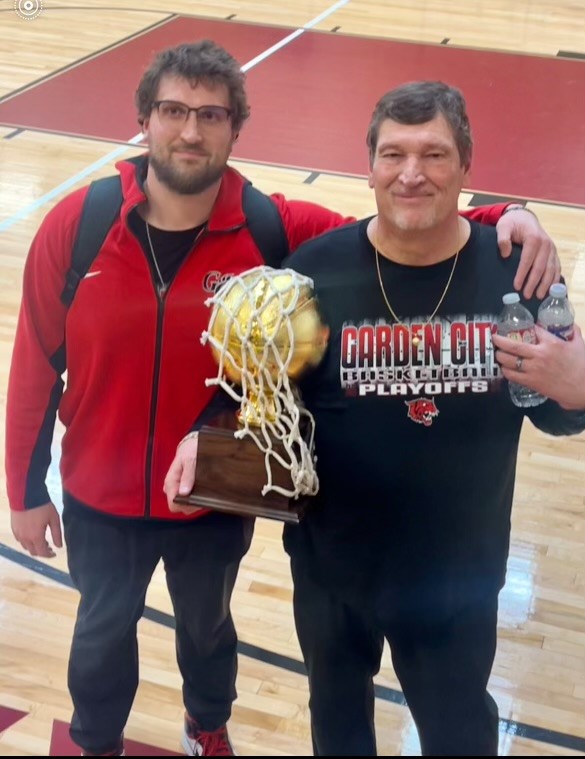 Garden City basketball coach Thomas Clay retiring after successful run