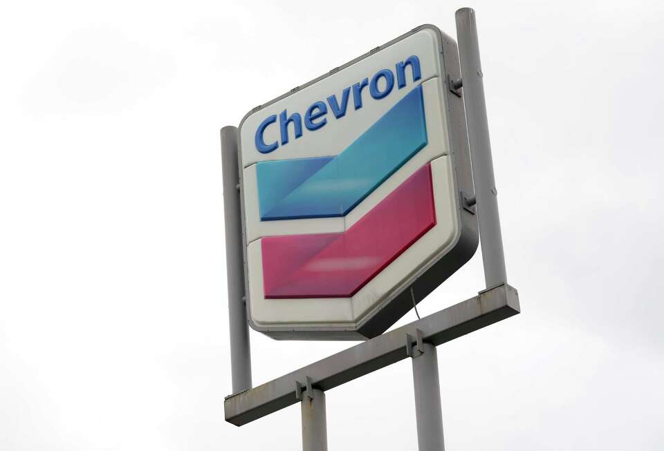 Chevron to relocate corporate headquarters to Houston