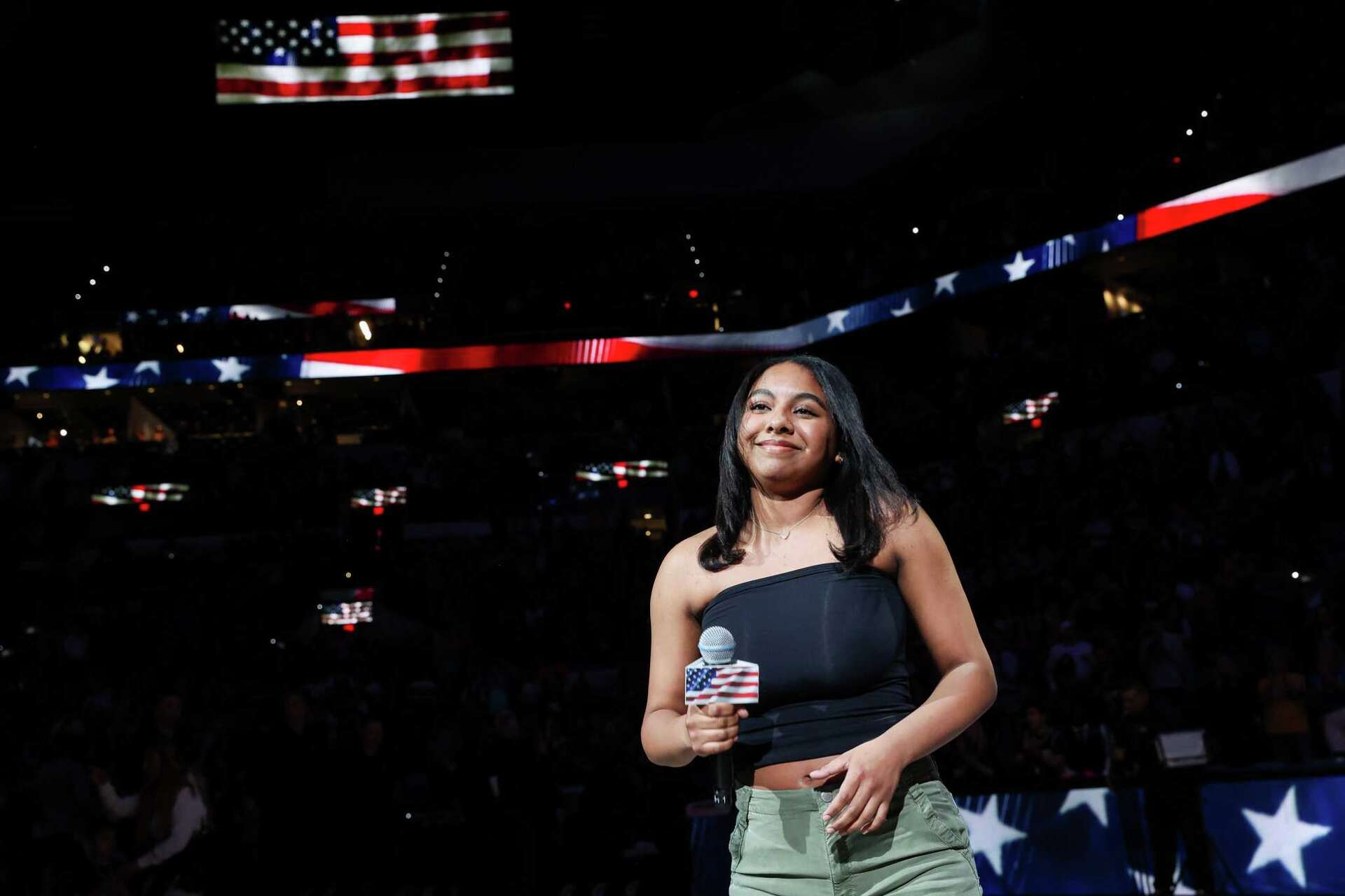 Jaylin Lott's volleyball and singing aspirations are in harmony