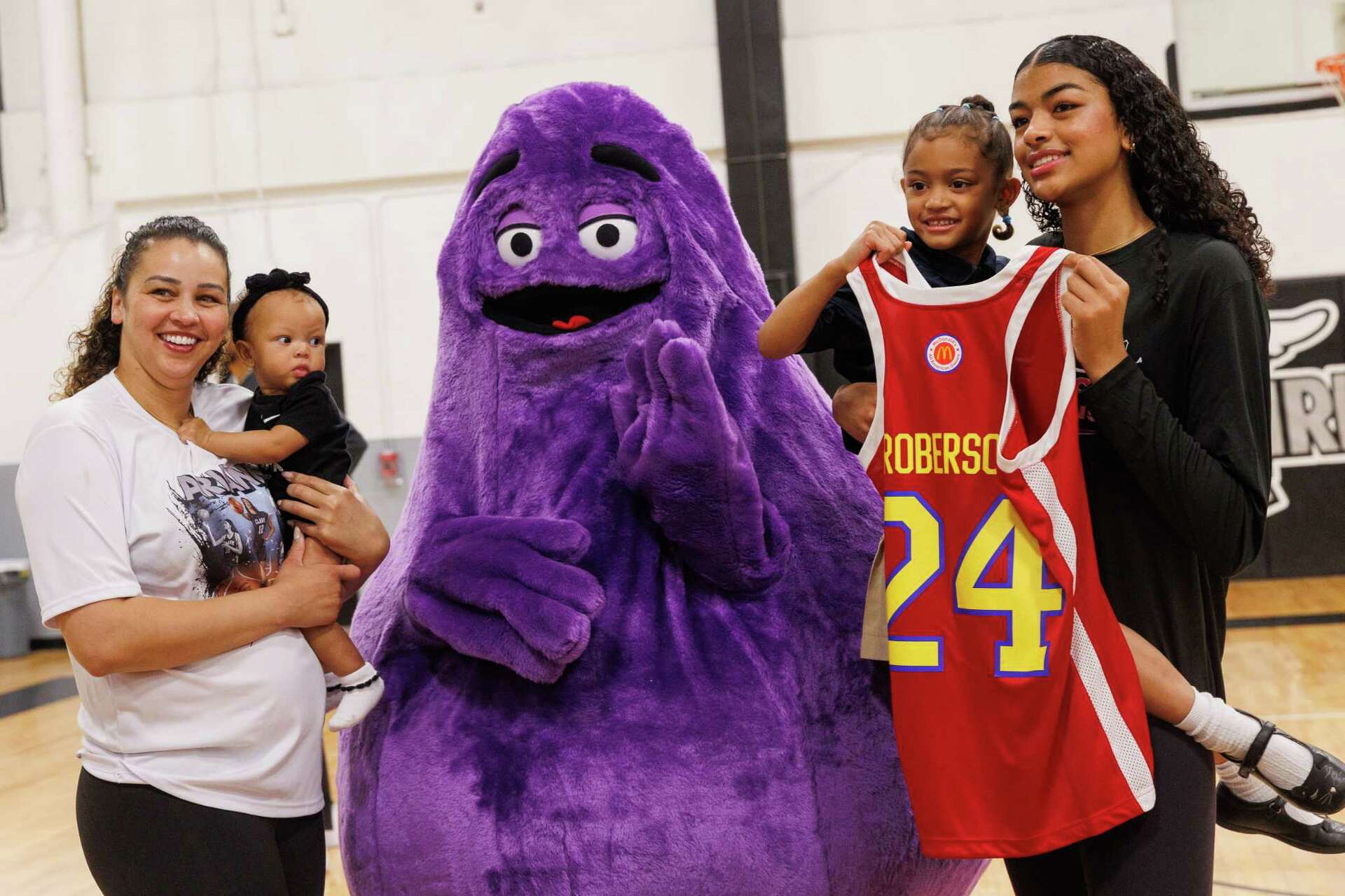 With a McDonald's All-American nod, Clark's Arianna Roberson grows