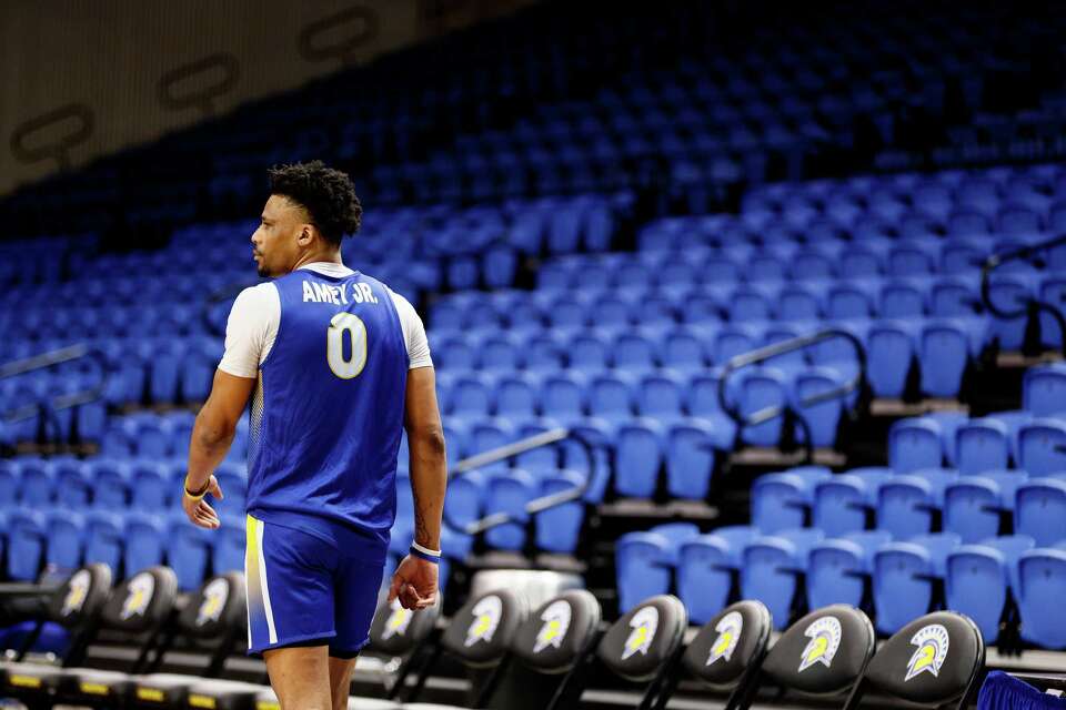 Star Bay Area athlete didn’t want to live, now he’s helping others