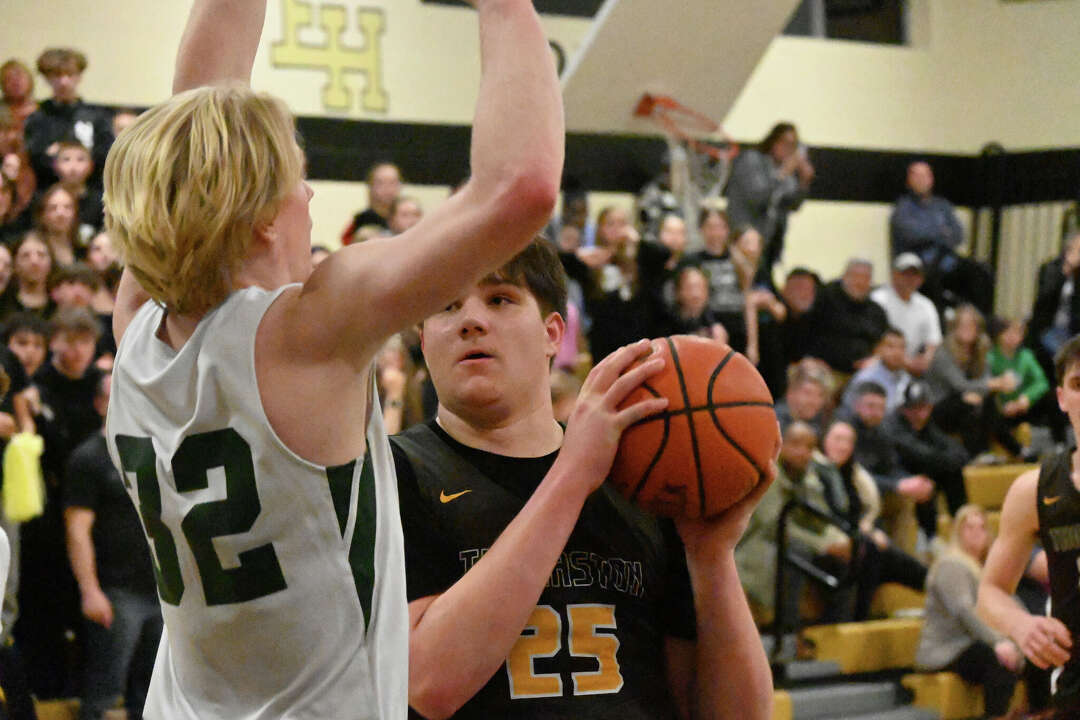 Coventry beats Thomaston, reaches Division V title game after 35 years