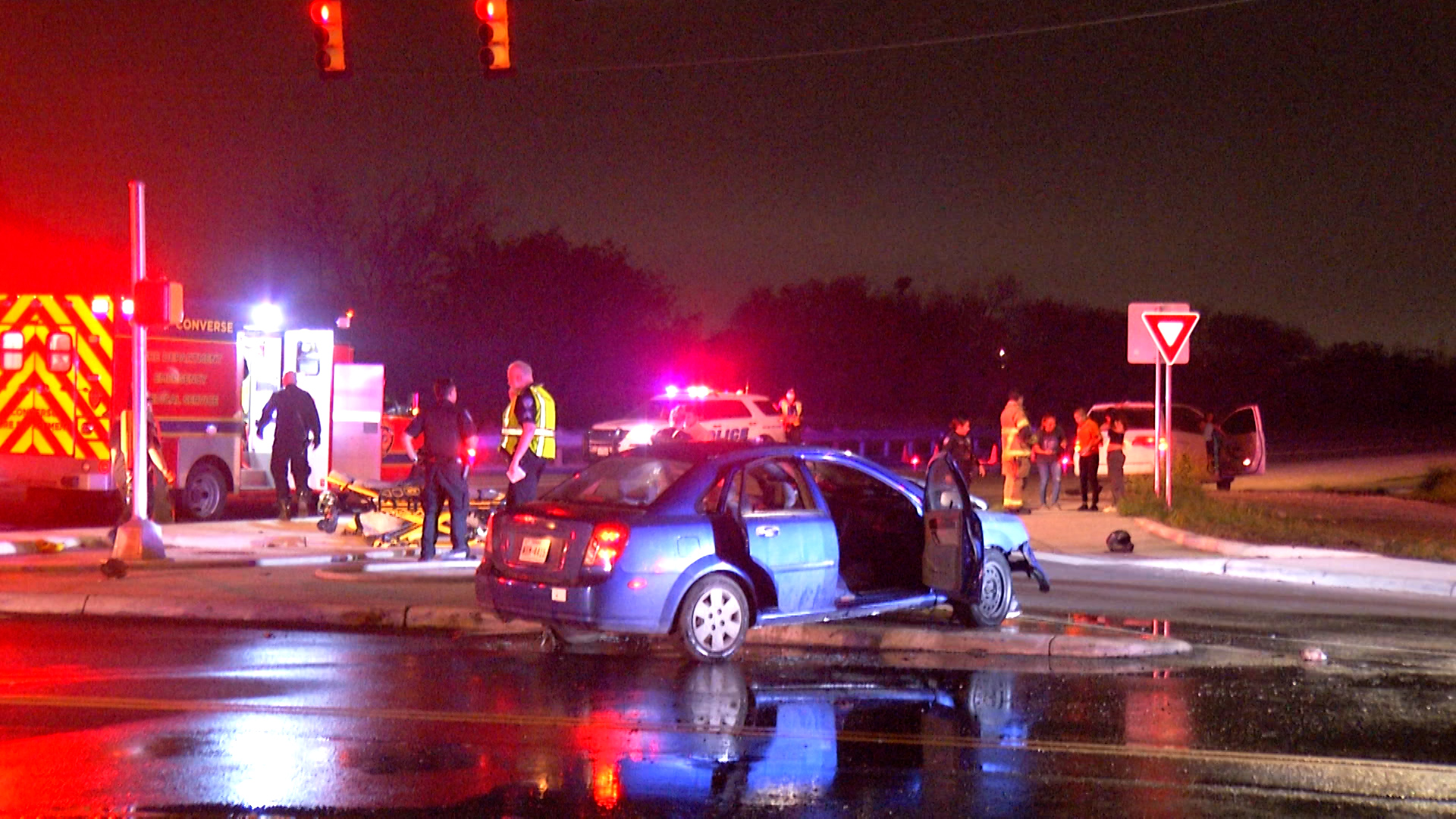 Motorcyclist killed in head-on collision in Converse