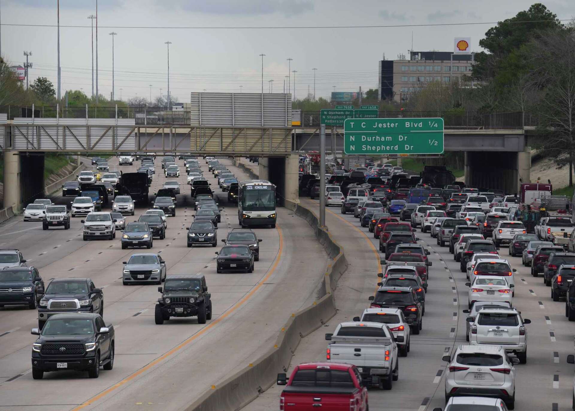 Plans for I-10 rapid transit redefined in Metro budget as HOV lanes