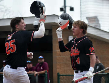 No. 1 Tigers beat No. 4, lose to No. 5, prep for No. 6