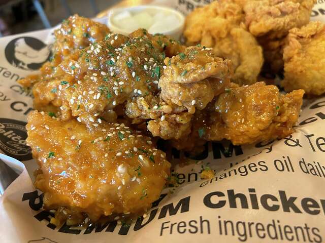 Korean fried chicken chain Pelicana now open in San Antonio