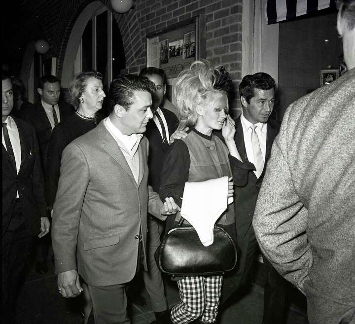 How a topless arrest made Carol Doda a San Francisco legend