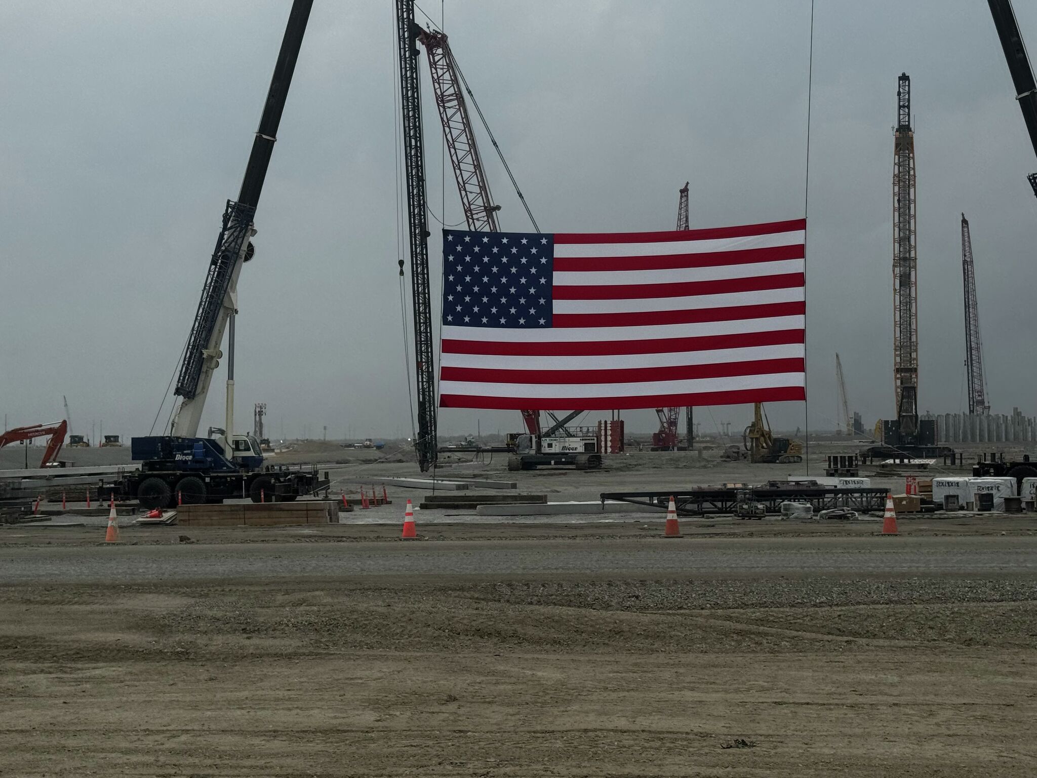 Poland's Tusk says Russian hackers attacked party websites before election