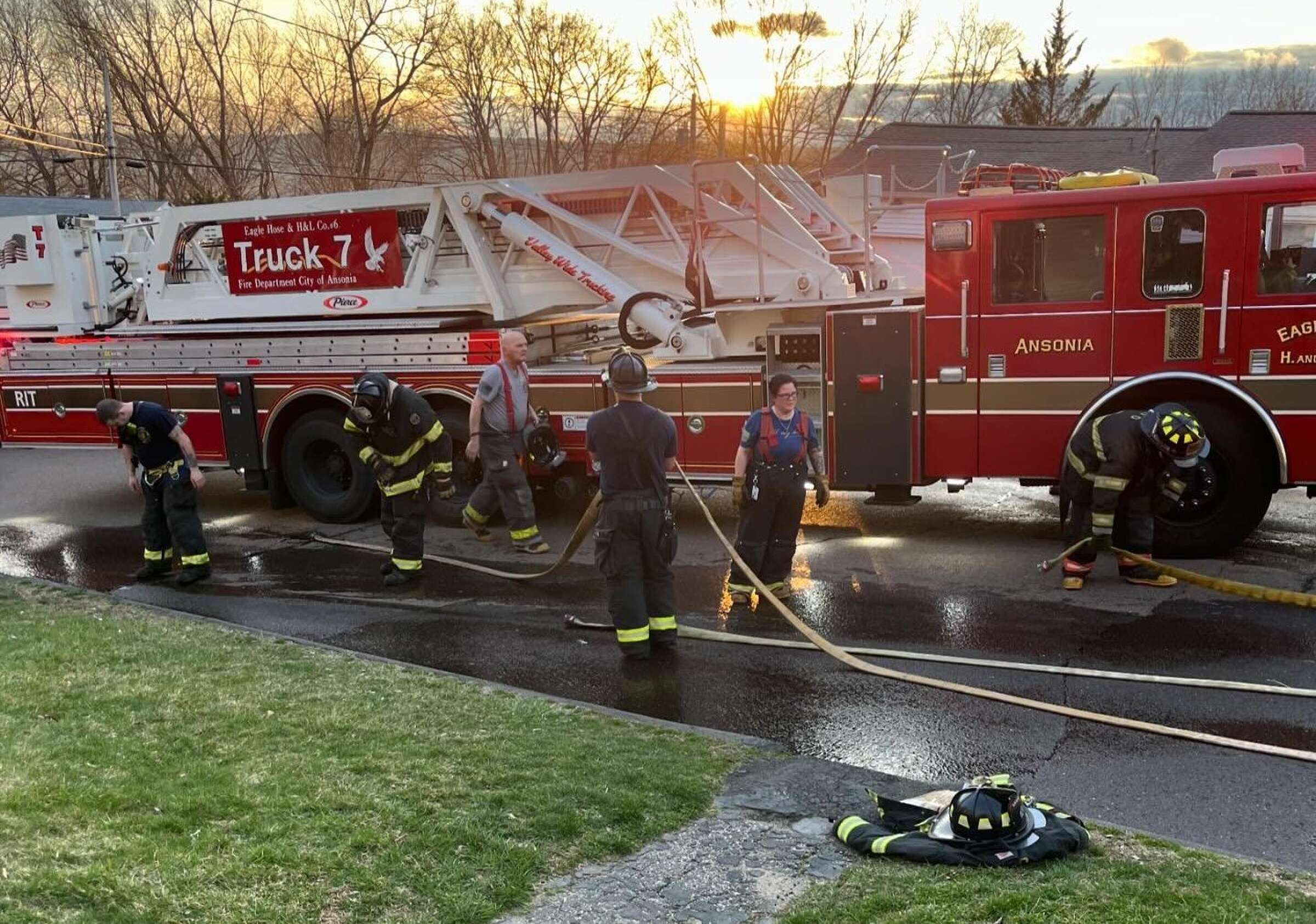 Officials: 1 hospitalized, 4 displaced in Ansonia house fire