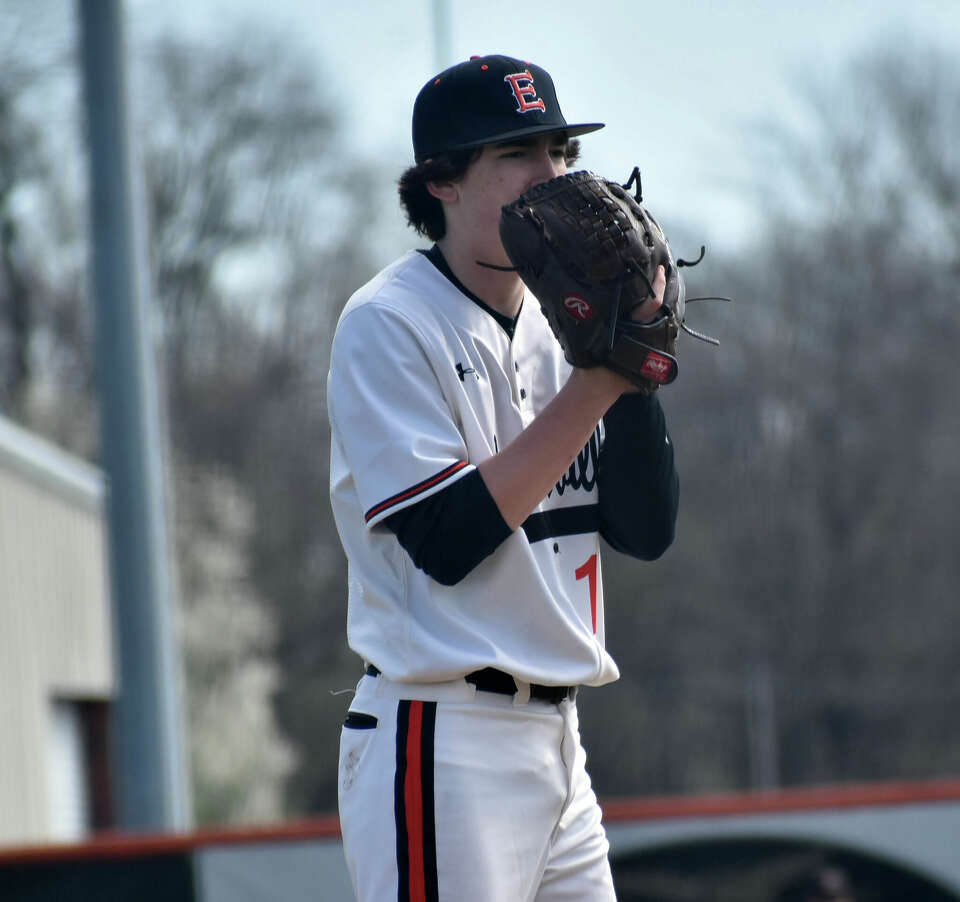 EHS rallies past New Trier with four-run sixth