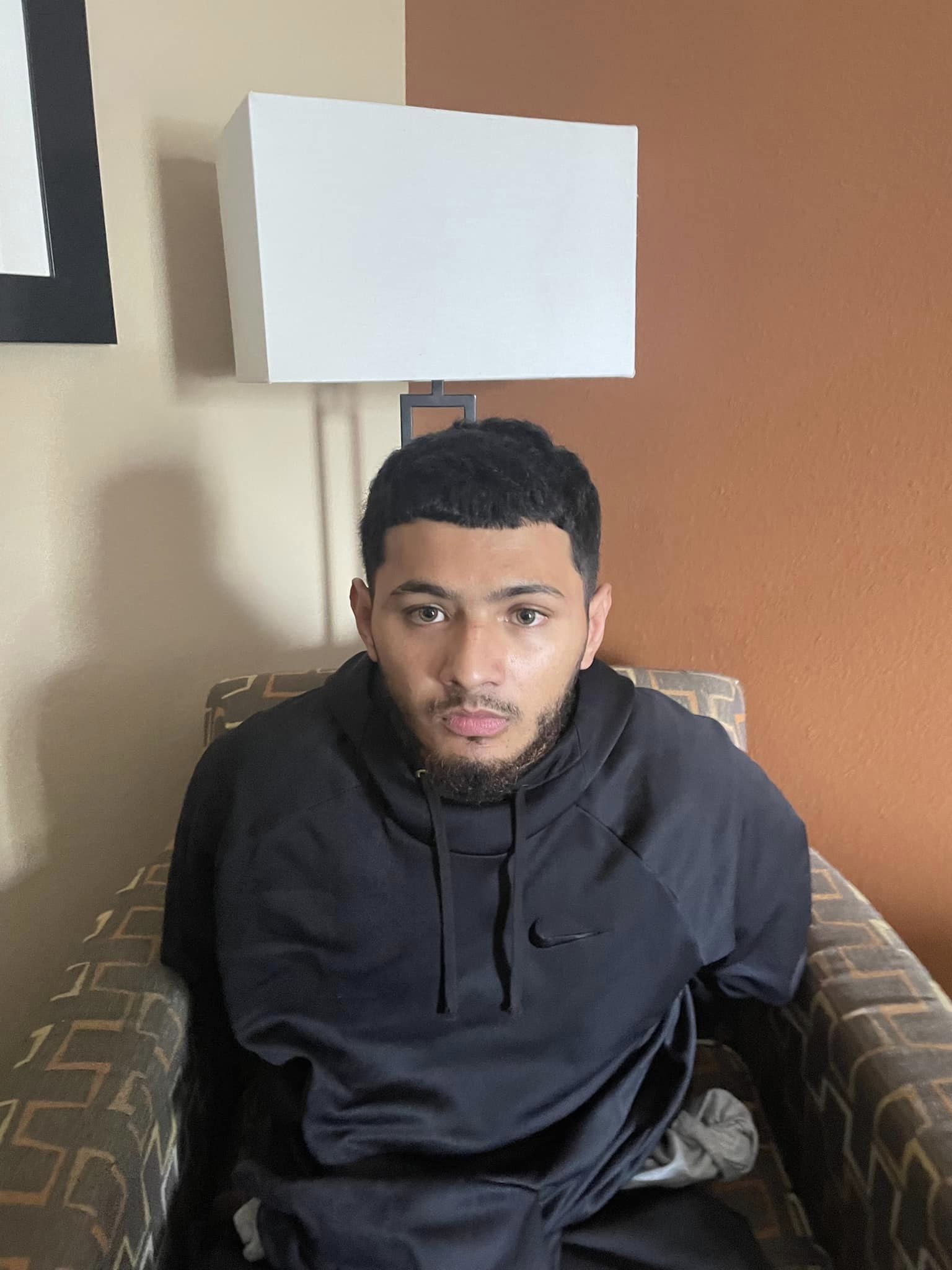 Deputies find man and woman with $11,000 worth of meth at hotel