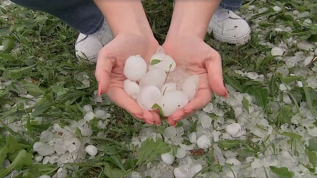 Large Houston solar farm suffers extensive hail damage