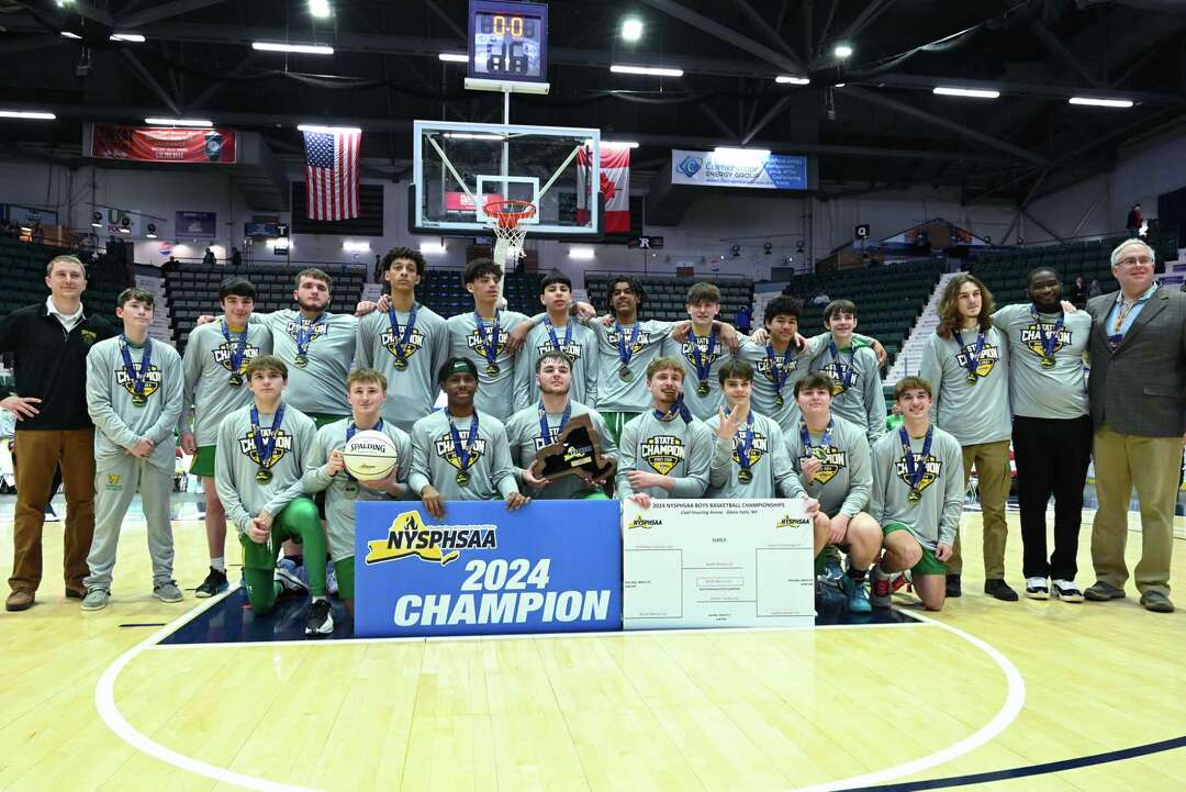 North Warren builds lead, holds off Sackets Harbor for 1st state title