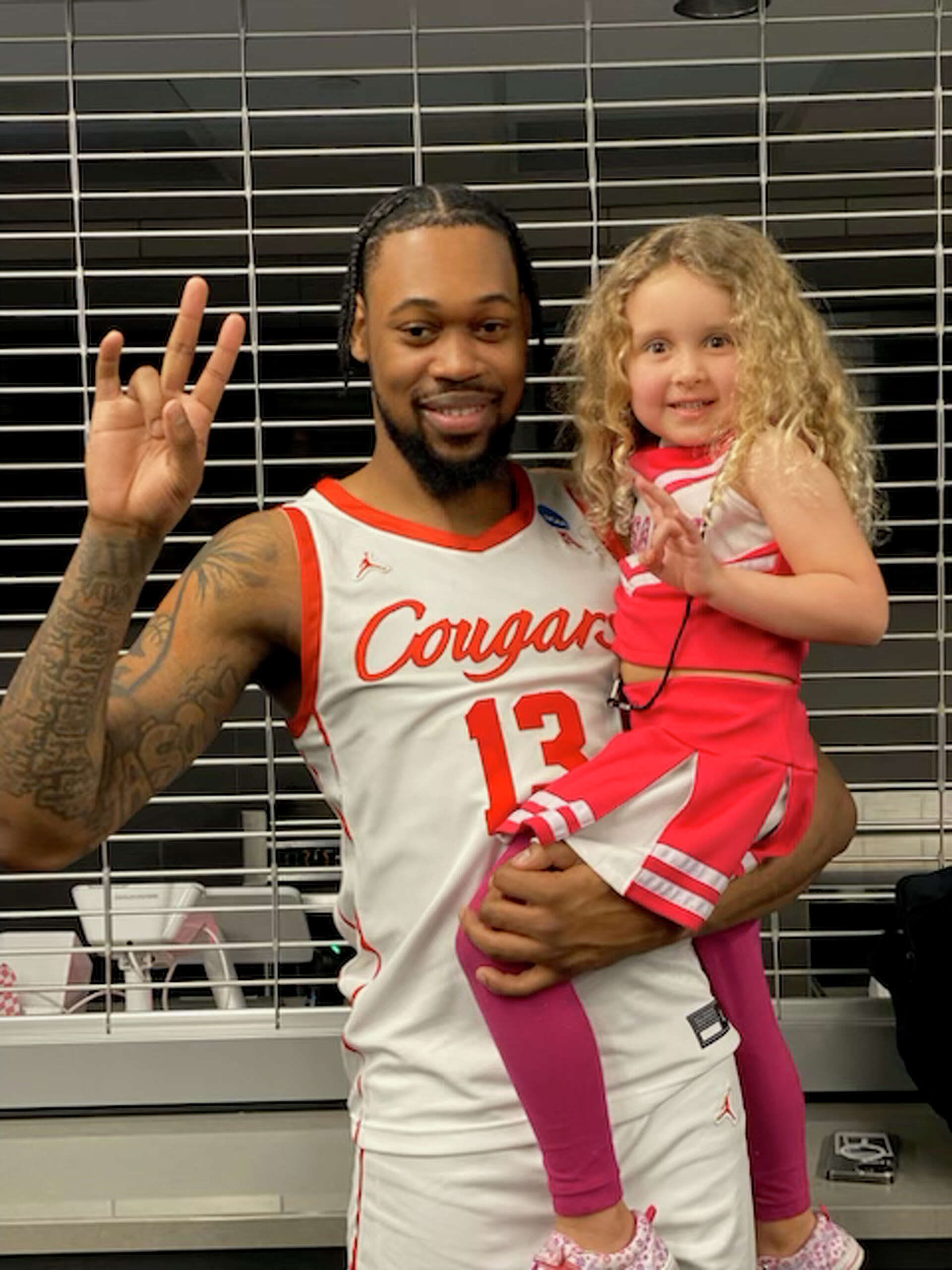 UH basketball: Coach's granddaughter has fave in J'Wan Roberts