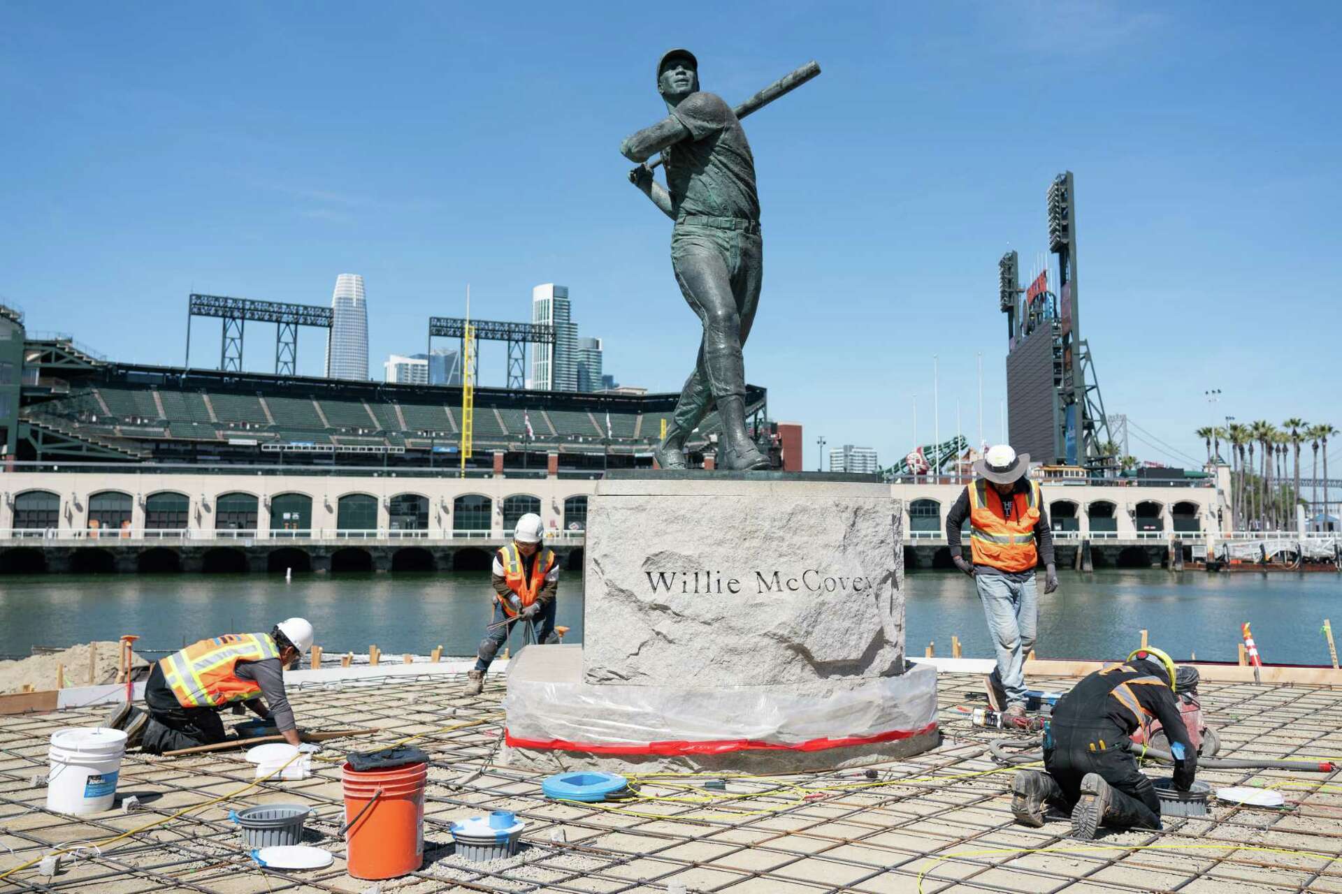 Willie McCovey statue returns to new site across cove from Oracle Park Willie McCovey statue returns to new site across cove from Oracle Park